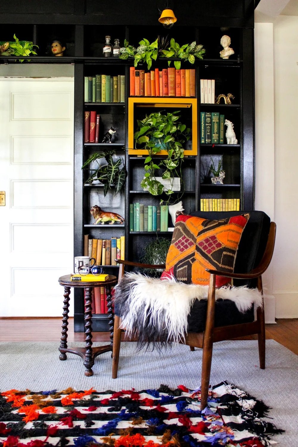How to Pull Off the Eclectic Design Aesthetic — ONE ROOM CHALLENGE®