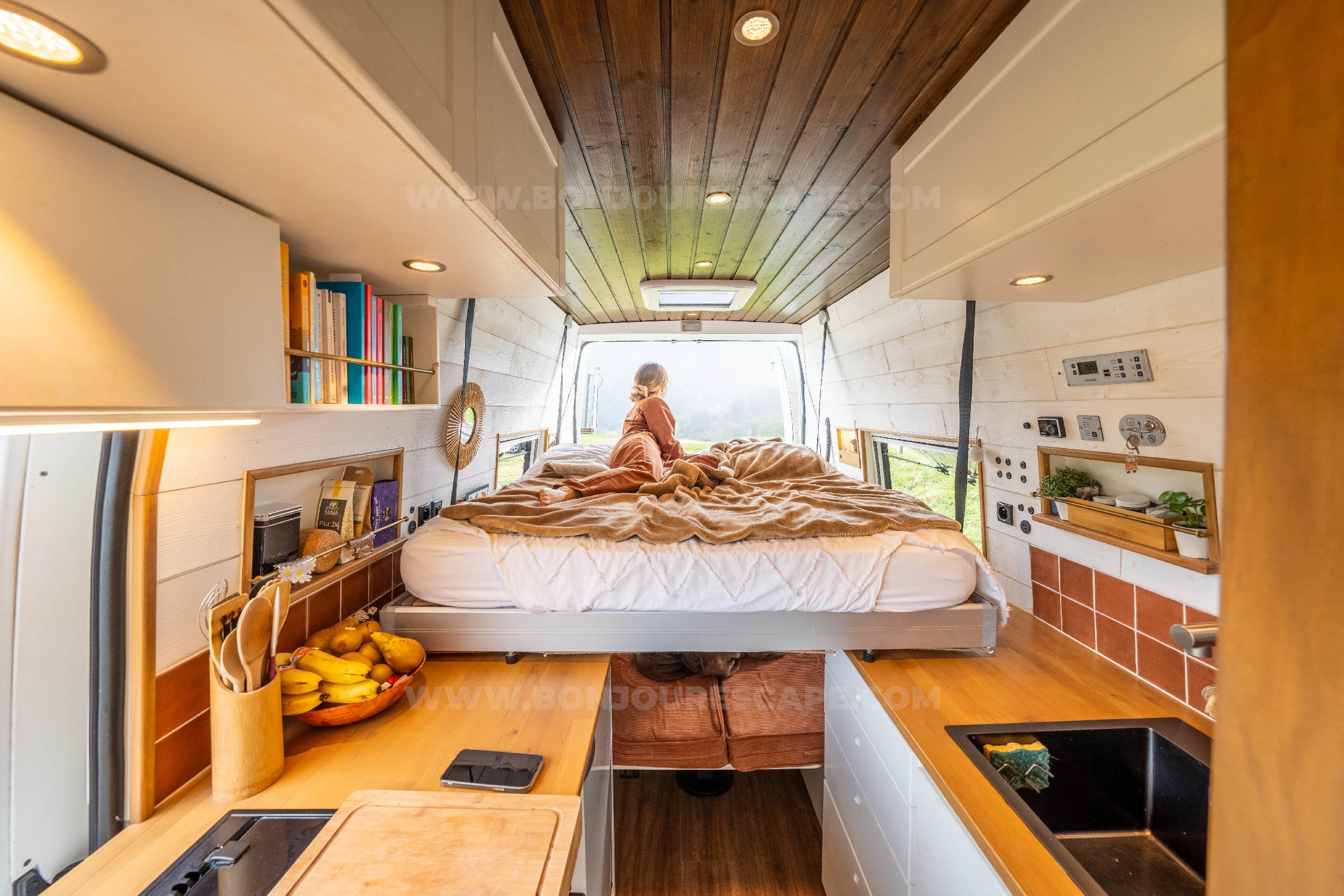 Lit Dans Un Van Am nag Optimiser L espace Et Dormir Confortablement