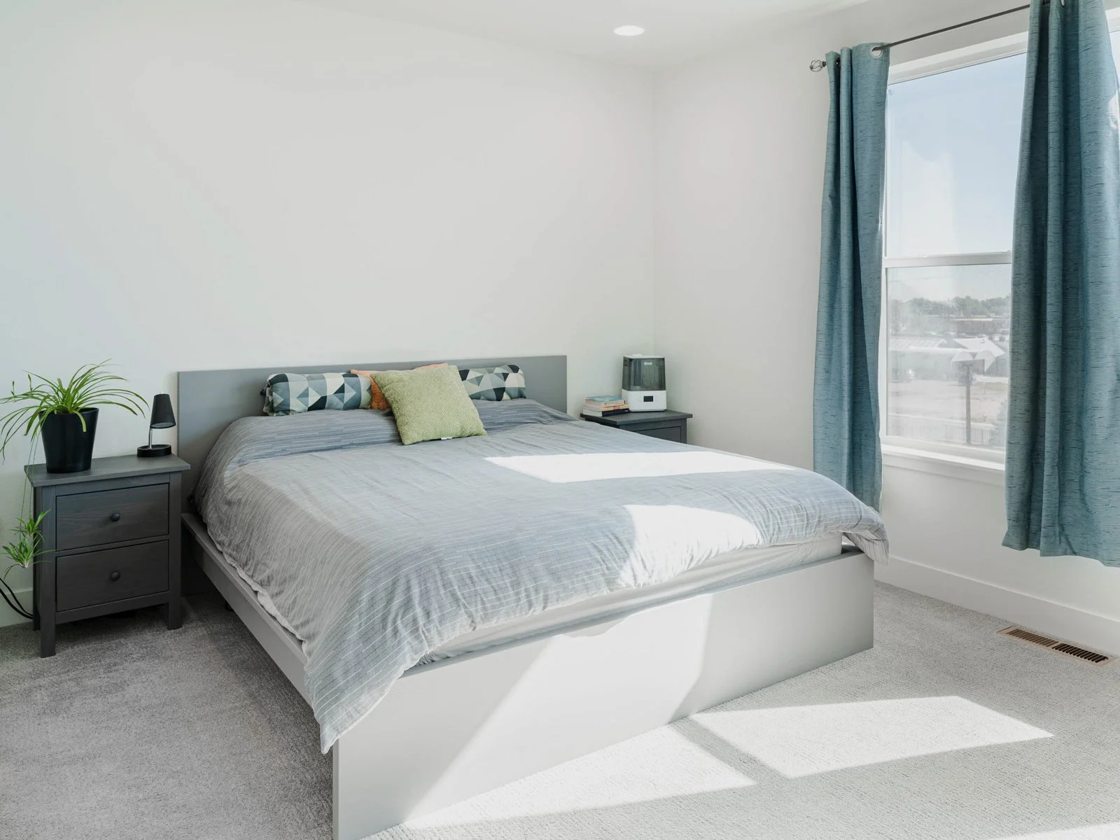 7823 W 43rd Place — Carrie Sells Denver