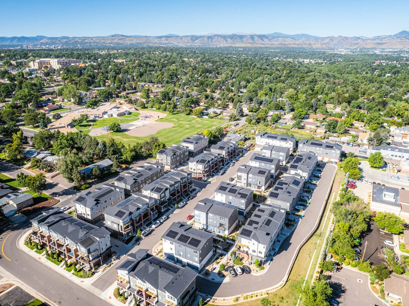 7823 W 43rd Place — Carrie Sells Denver