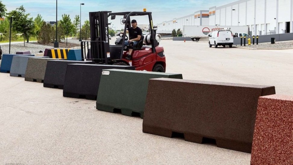 Recycled rubber barriers are better than concrete barriers.