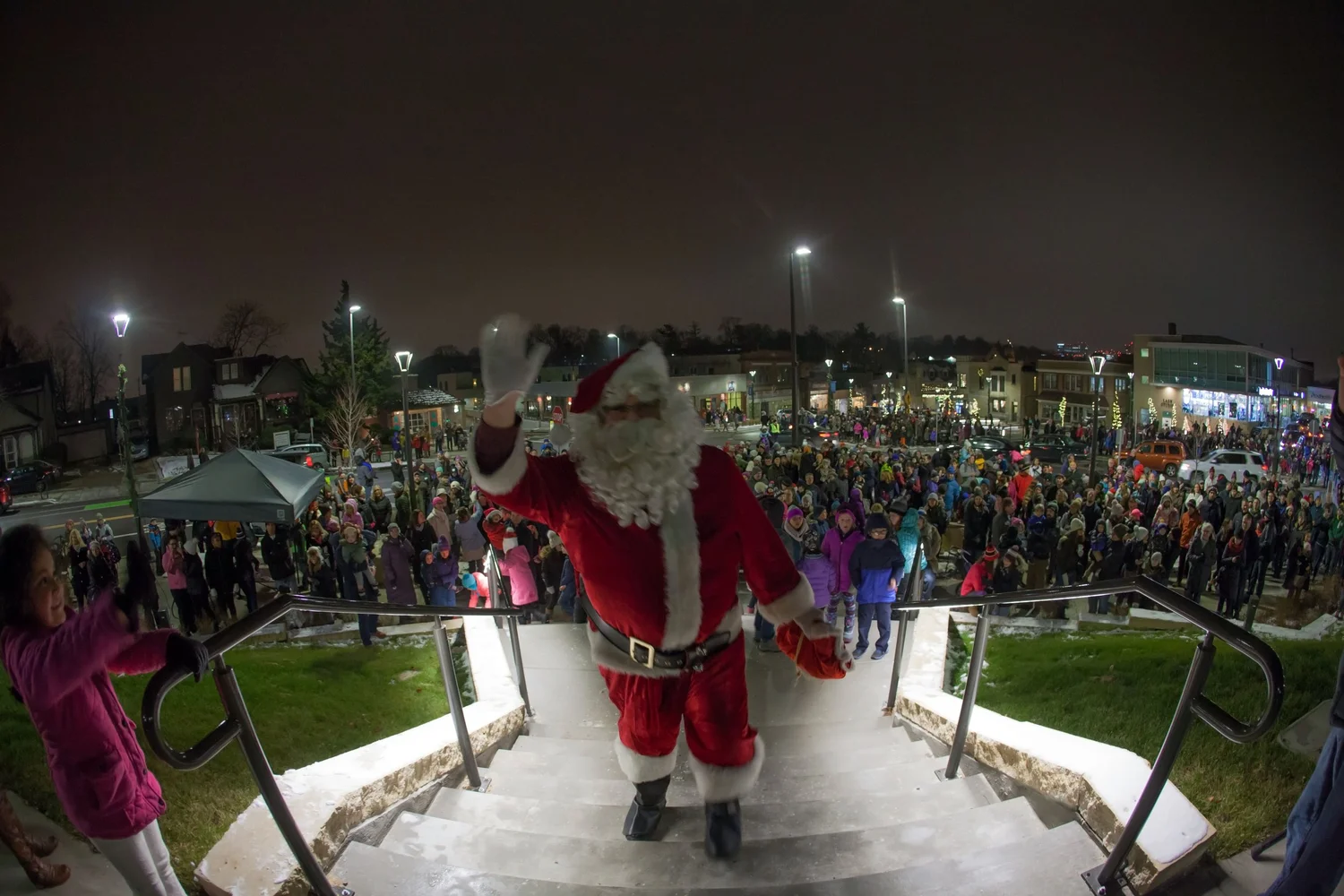 Village Tree Lighting — The Village of Wauwatosa