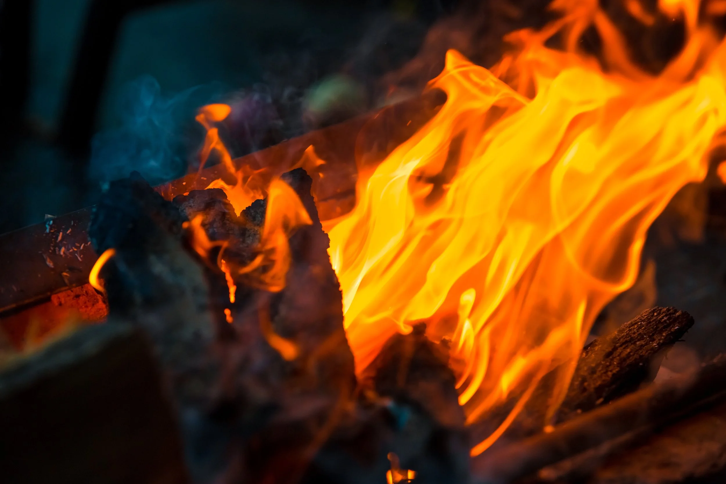 How to Build a Fire Without All the Smoke | Chiasson Smoke