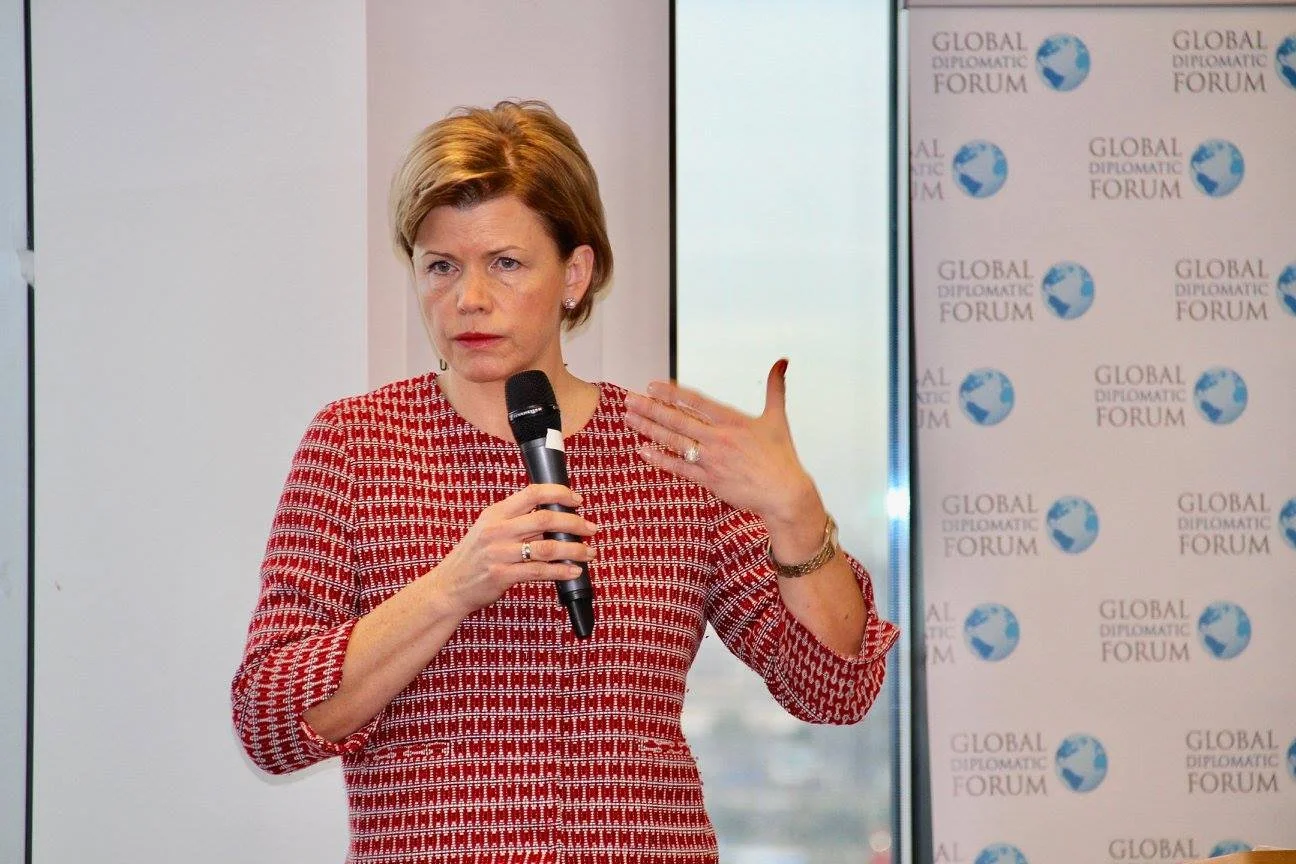 Cours en ligne sur la diplomatie - Global Diplomatic Forum