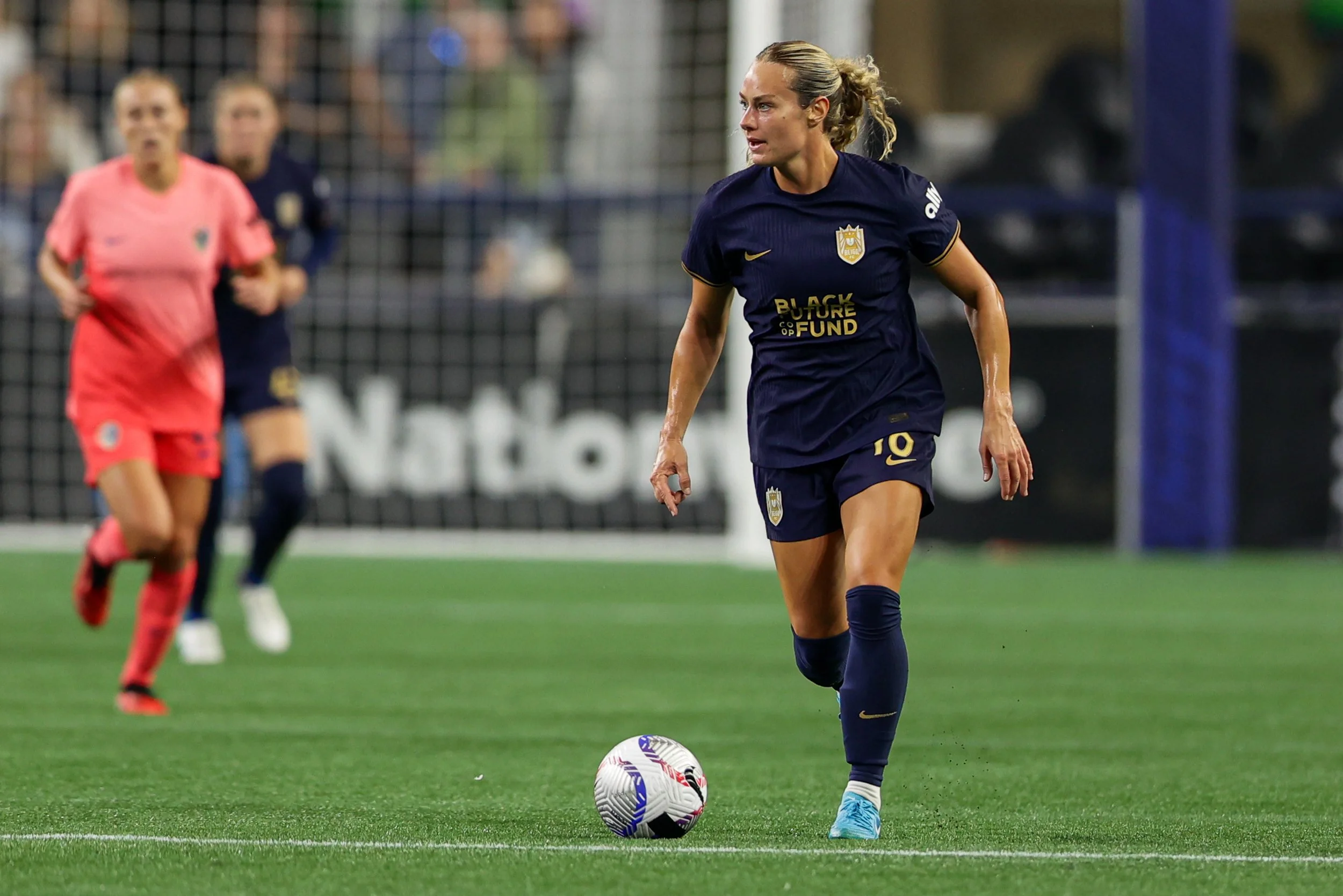 Seattle Reign FC announce 2025 roster decisions — Circling Seattle Sports
