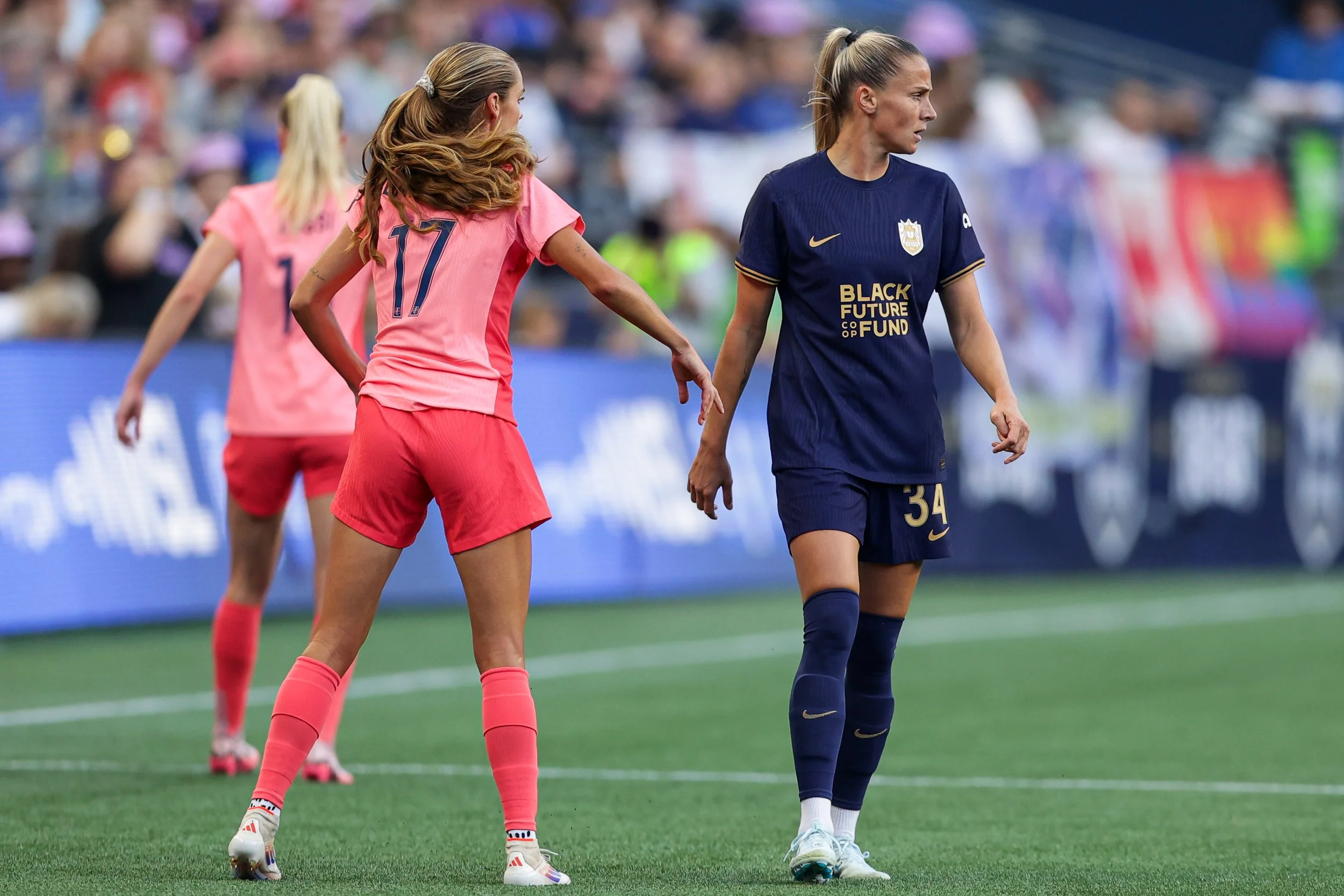 Seattle Reign FC announce 2025 roster decisions — Circling Seattle Sports