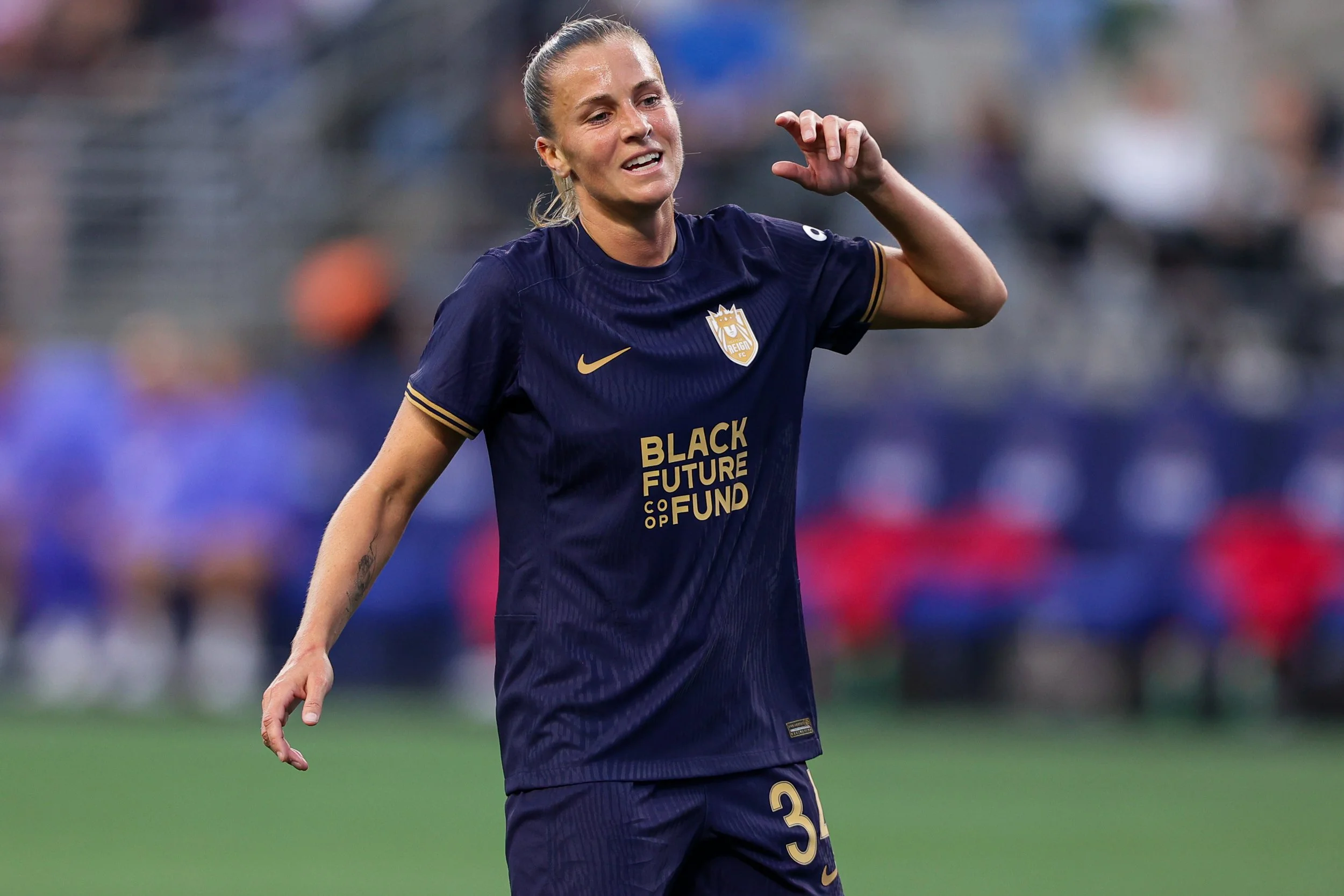 Seattle Reign FC announce 2025 roster decisions — Circling Seattle Sports