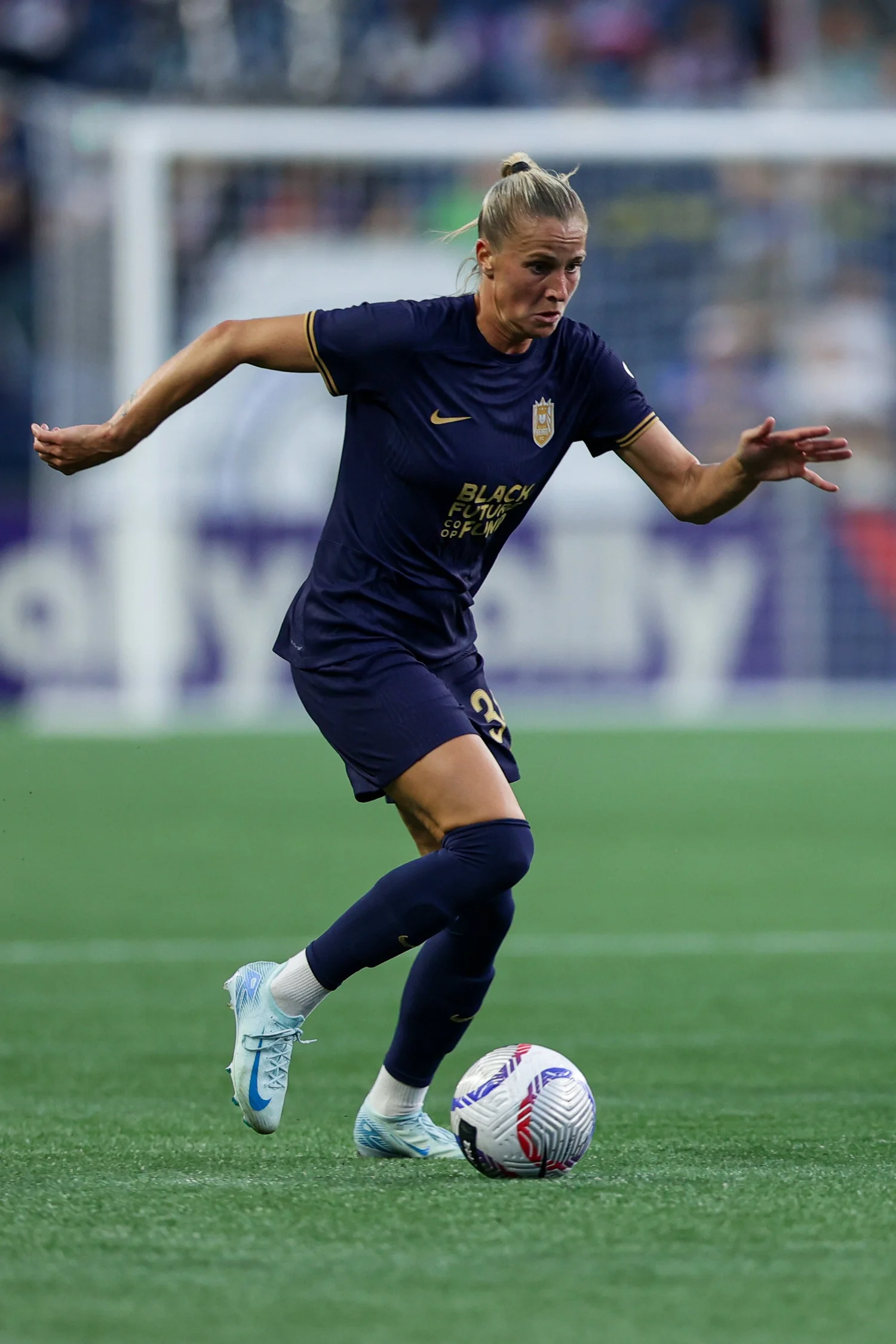 Seattle Reign FC announce 2025 roster decisions — Circling Seattle Sports