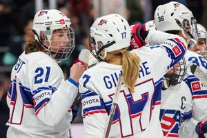 Hilary Knight signs one-year deal with PWHL Seattle — Circling Seattle ...
