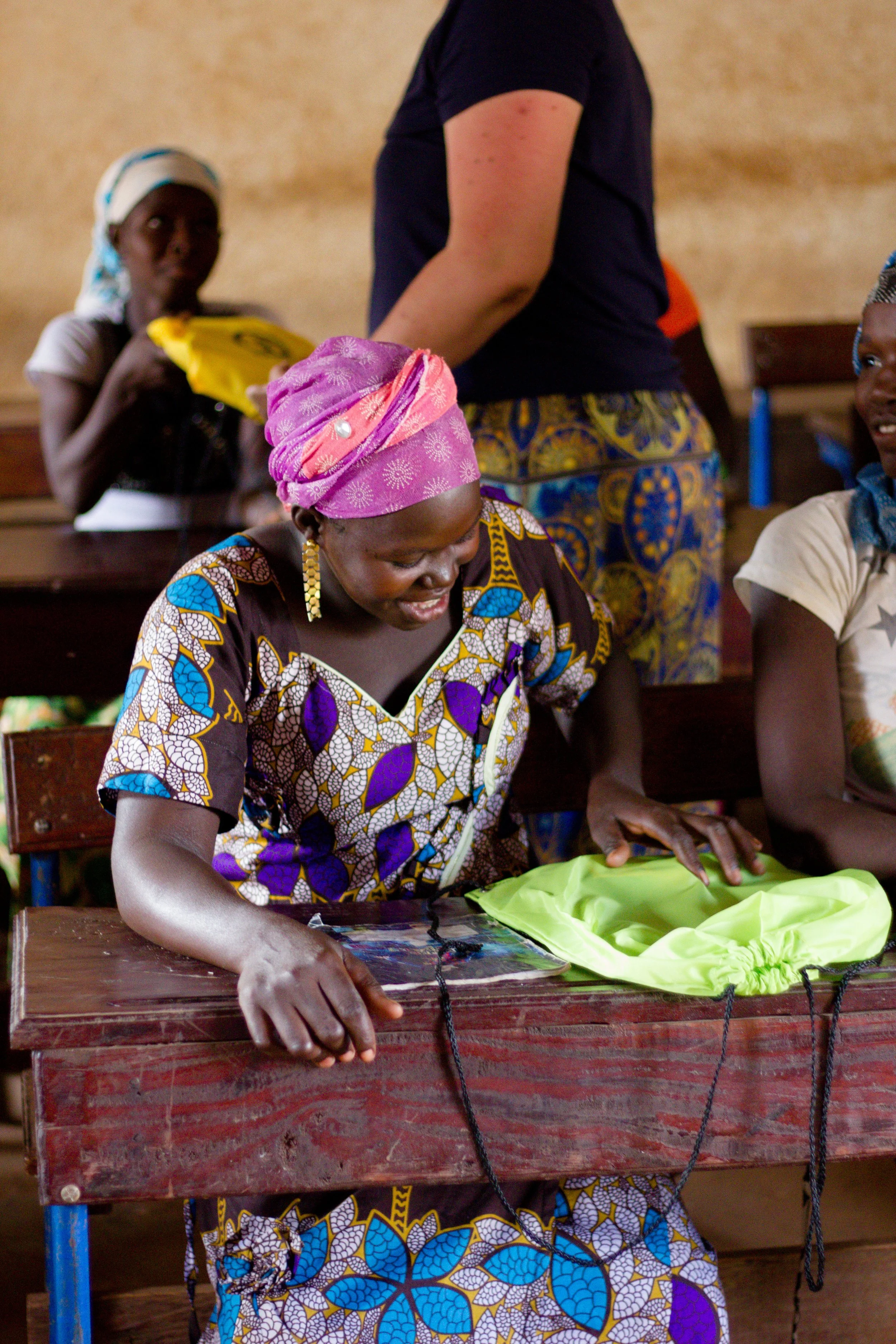 Literacy Workshops in Mali Africa - Ouelessebougou Alliance