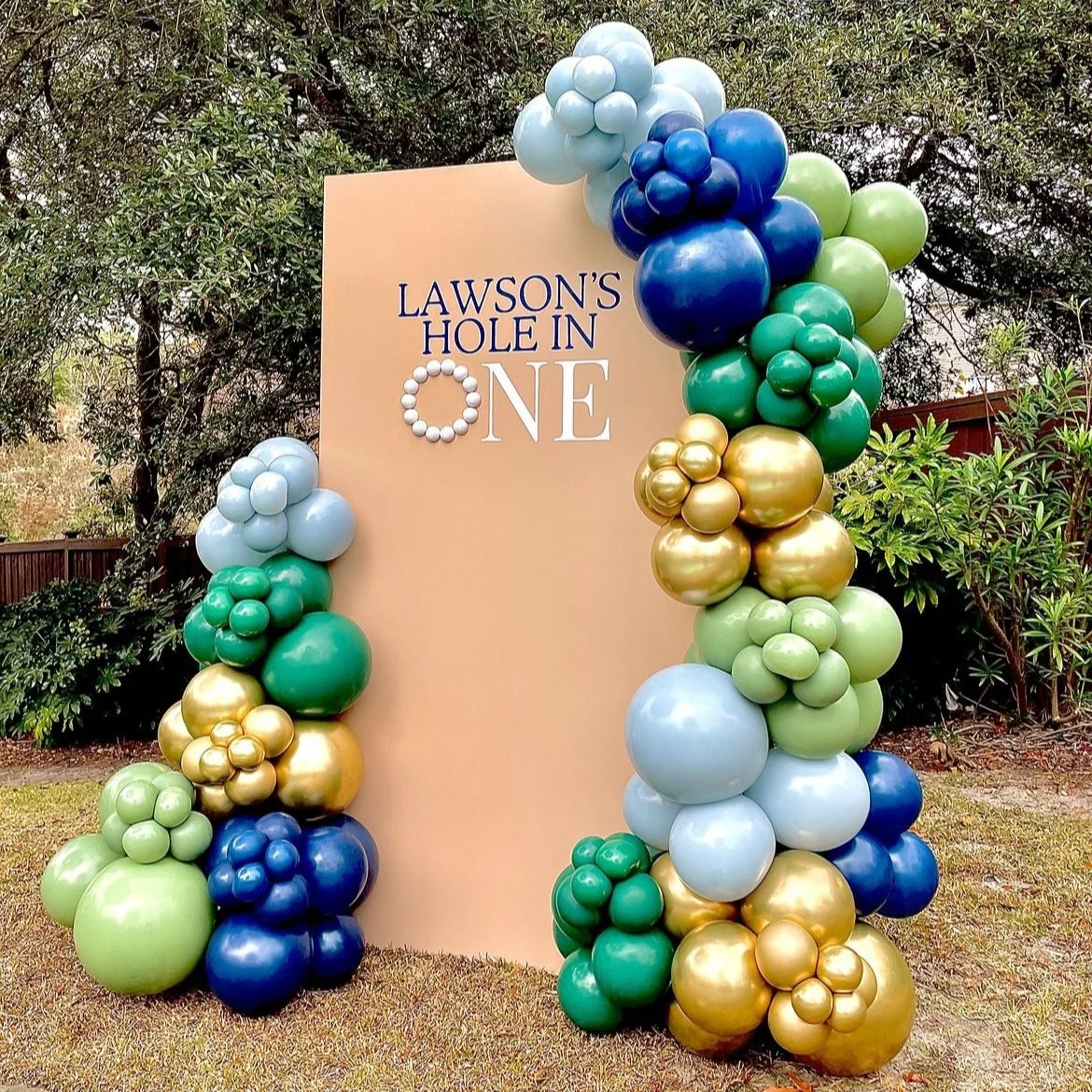 Balloons + Backdrops — Sociable Designs