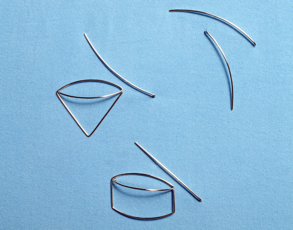 Johanna Dahm – PUSH-THROUGH PINS