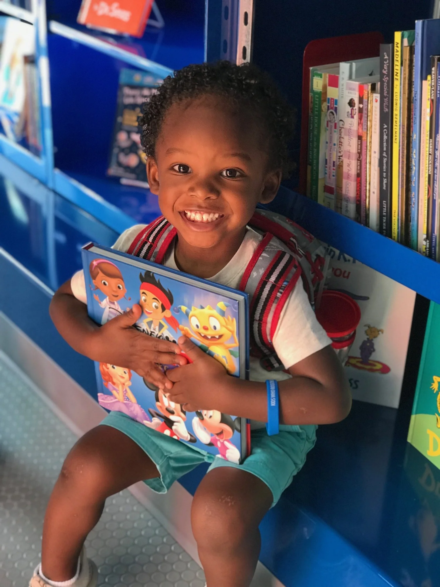 Curiosity Cruiser — Barbara Bush Houston Literacy Foundation