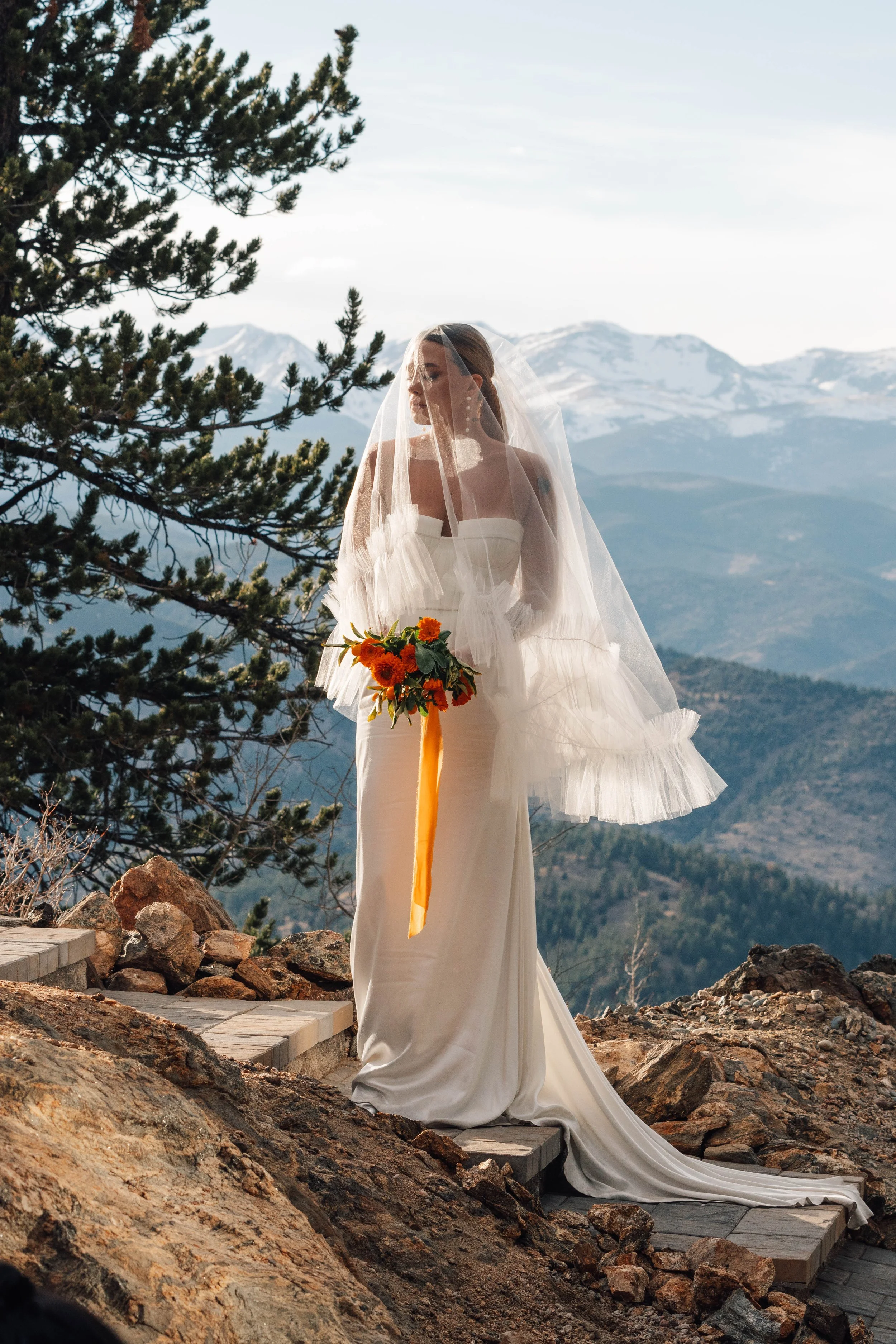 austin and greer's orange wedding — The Love Club