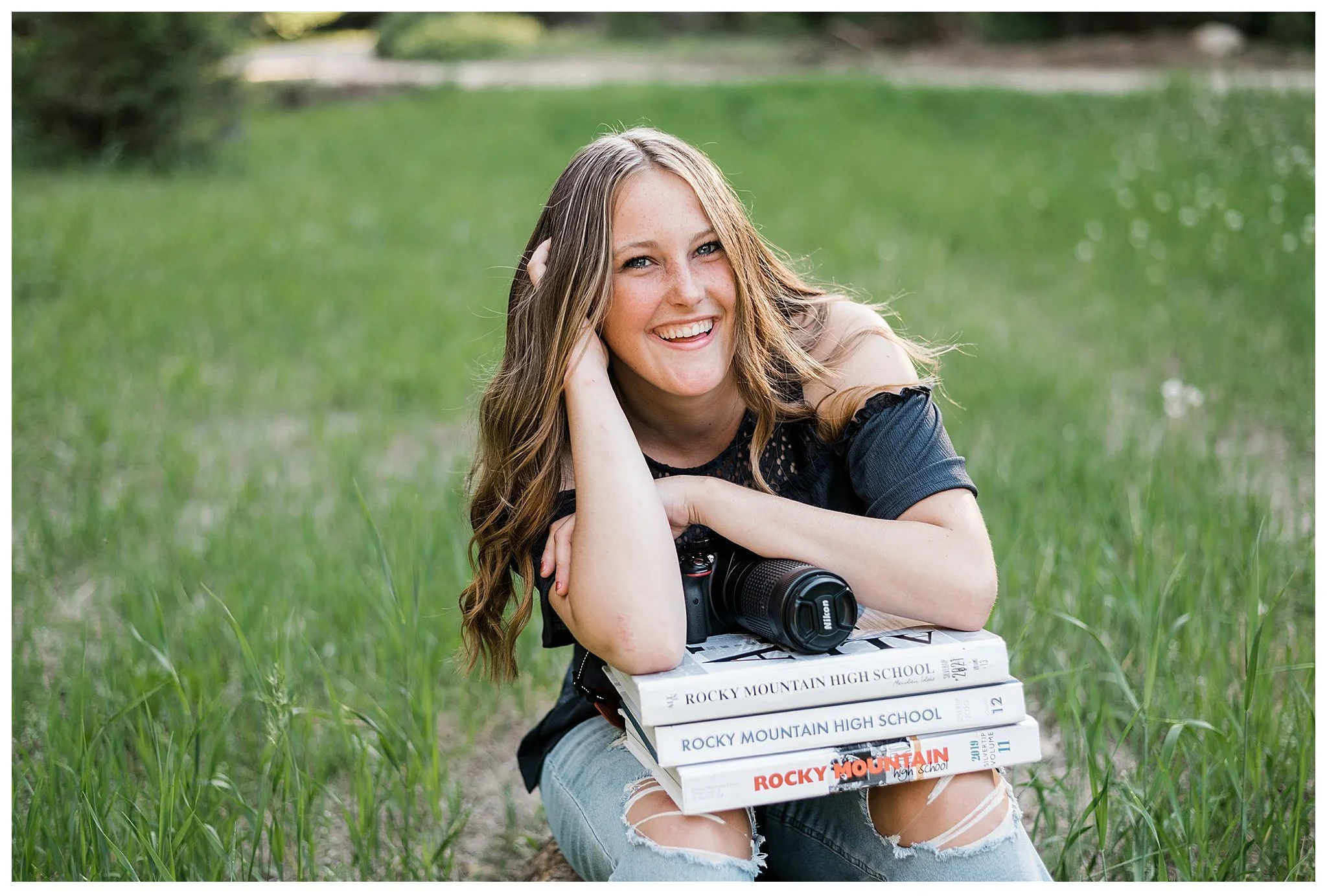 Outdoorsy Campfire Senior Session in Idaho — SS Photography & Design