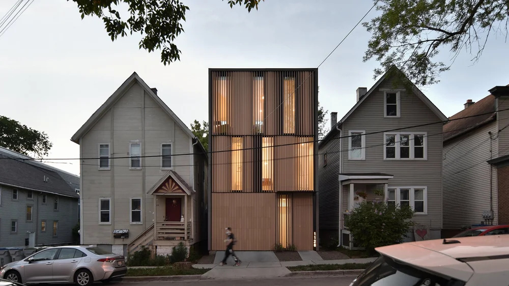 curtain house — JOHNSEN SCHMALING ARCHITECTS