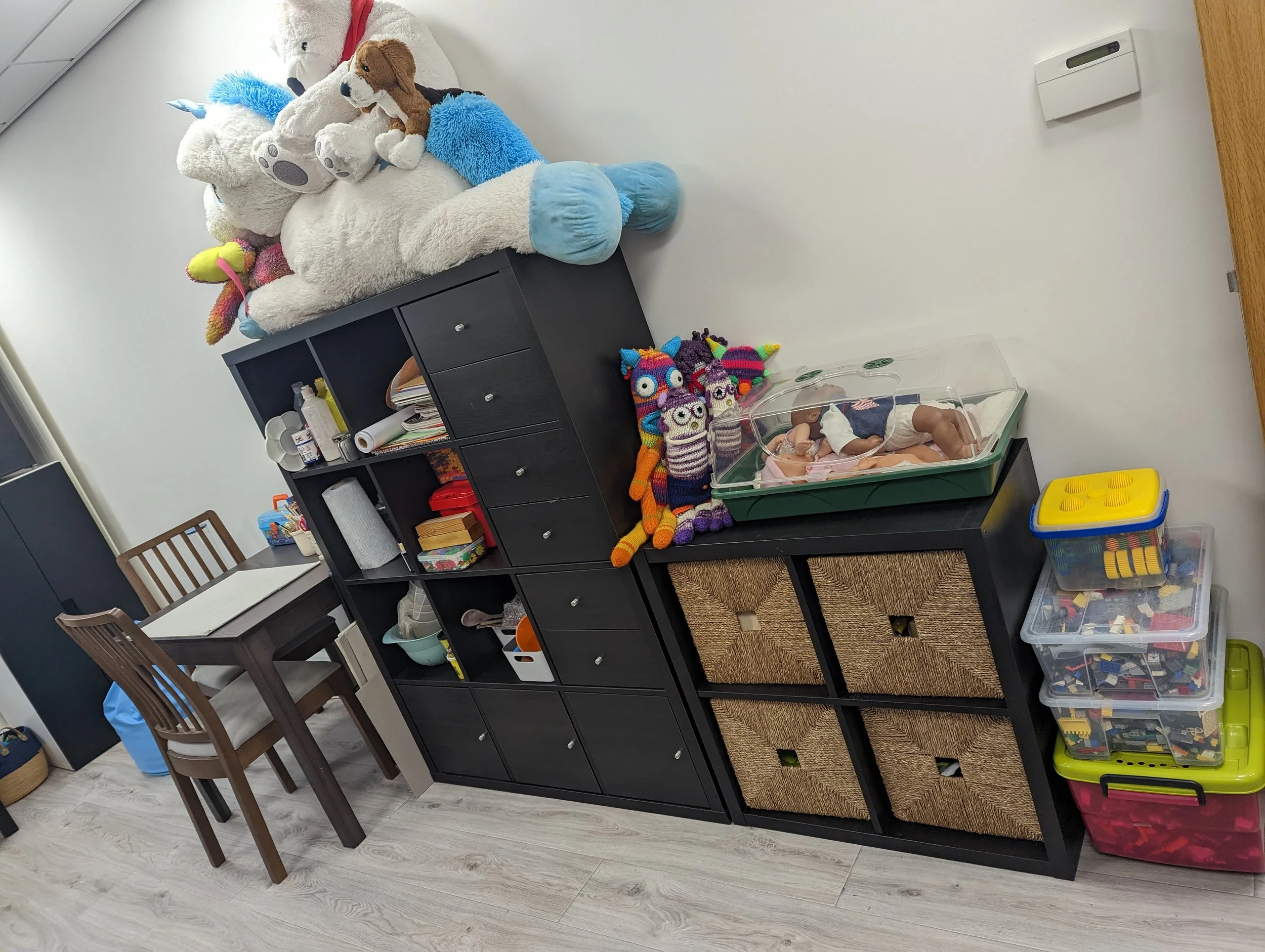 What is Play Therapy — Apple Bay Play & Wellbeing