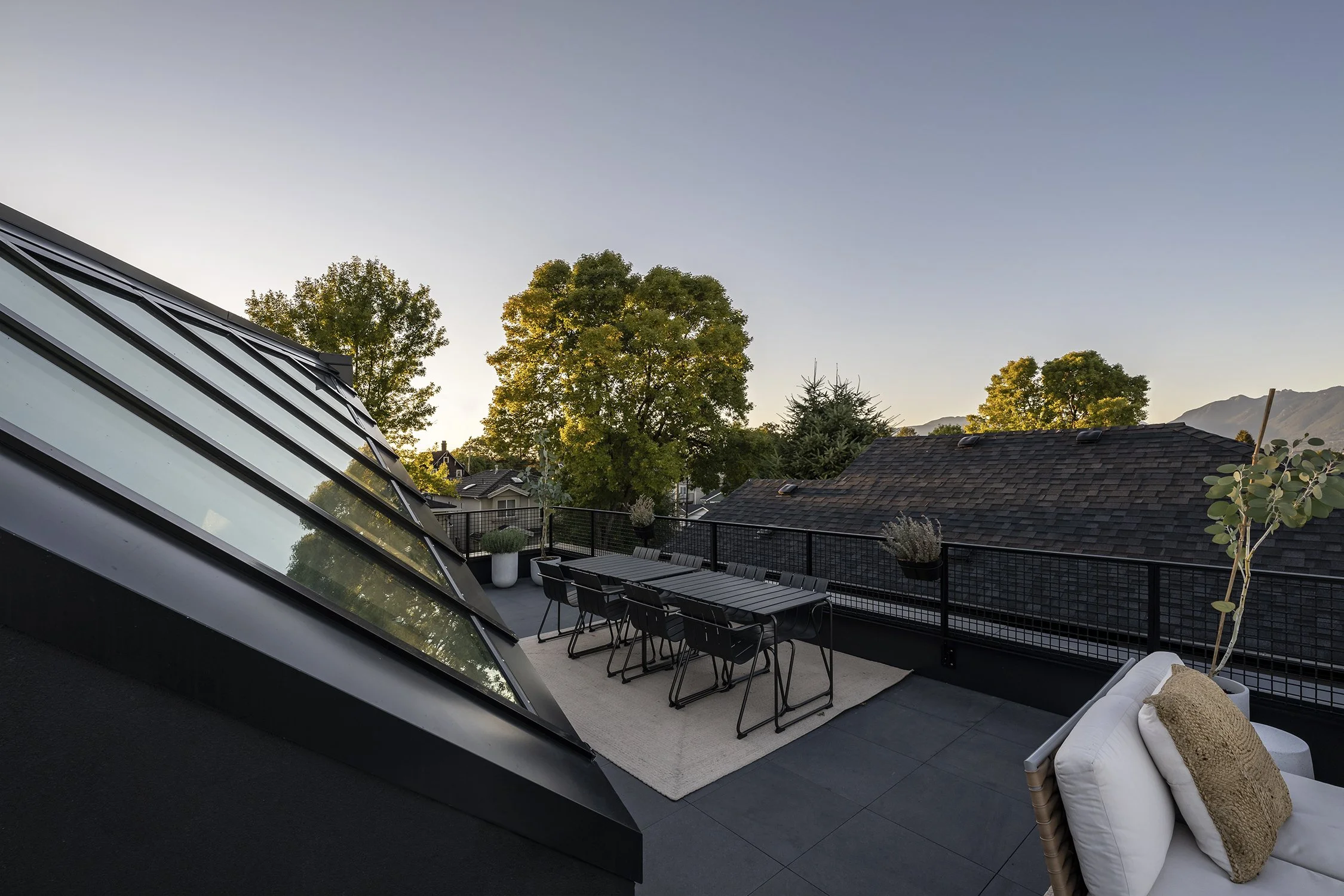 Elgin Residence — IMU CHAN