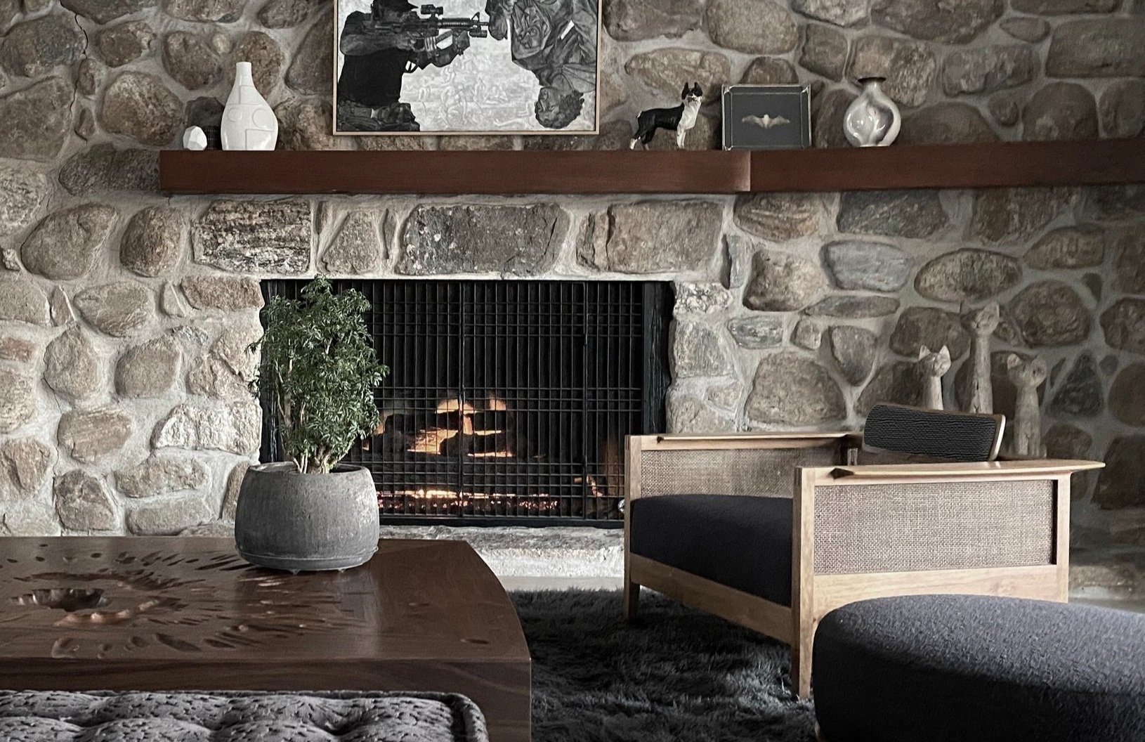 RAJAH LOUNGE CHAIR — BAKER + HESSELDENZ