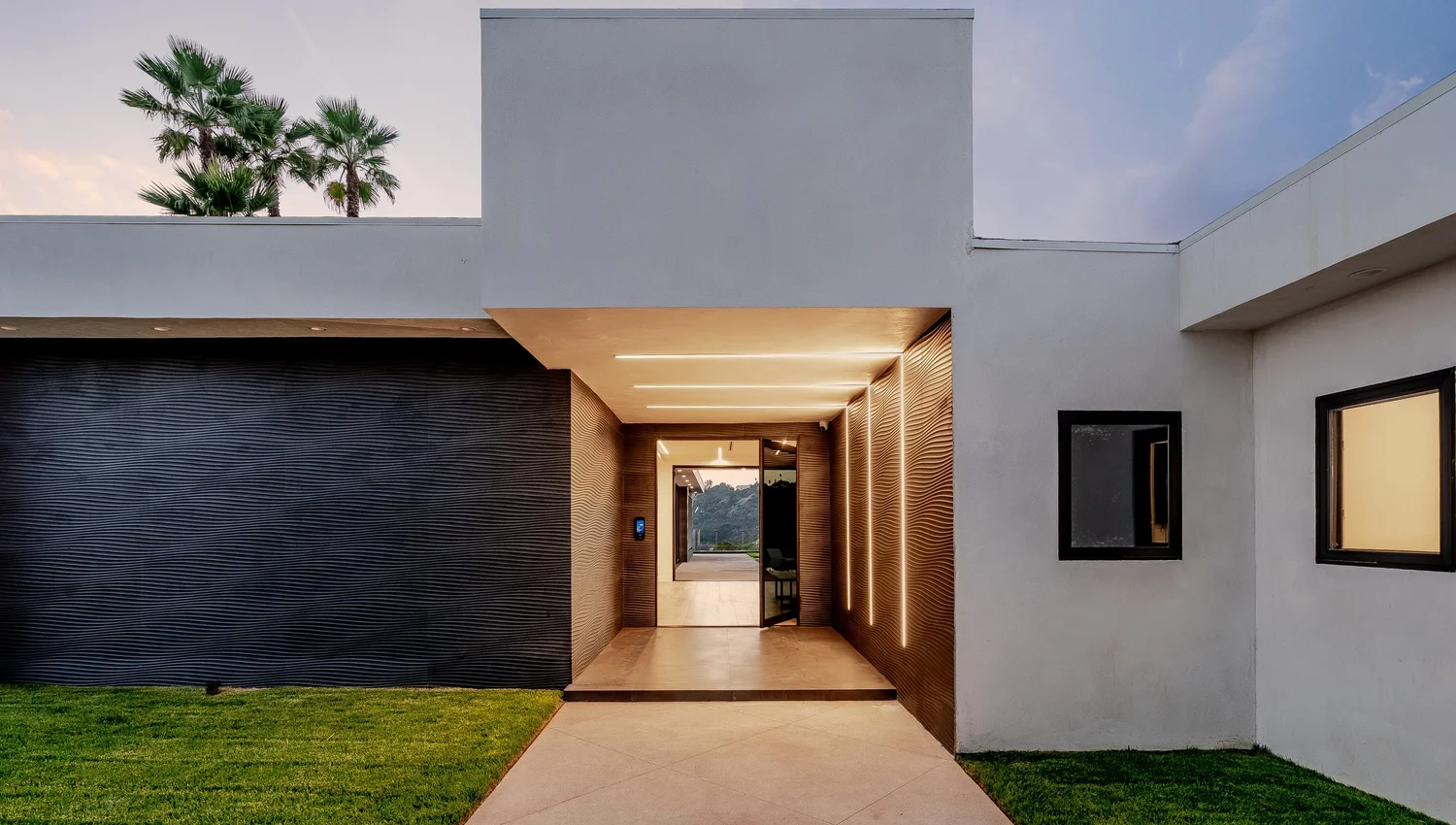 Pivot Doors in Los Angeles California Doors in Los Angeles California ...