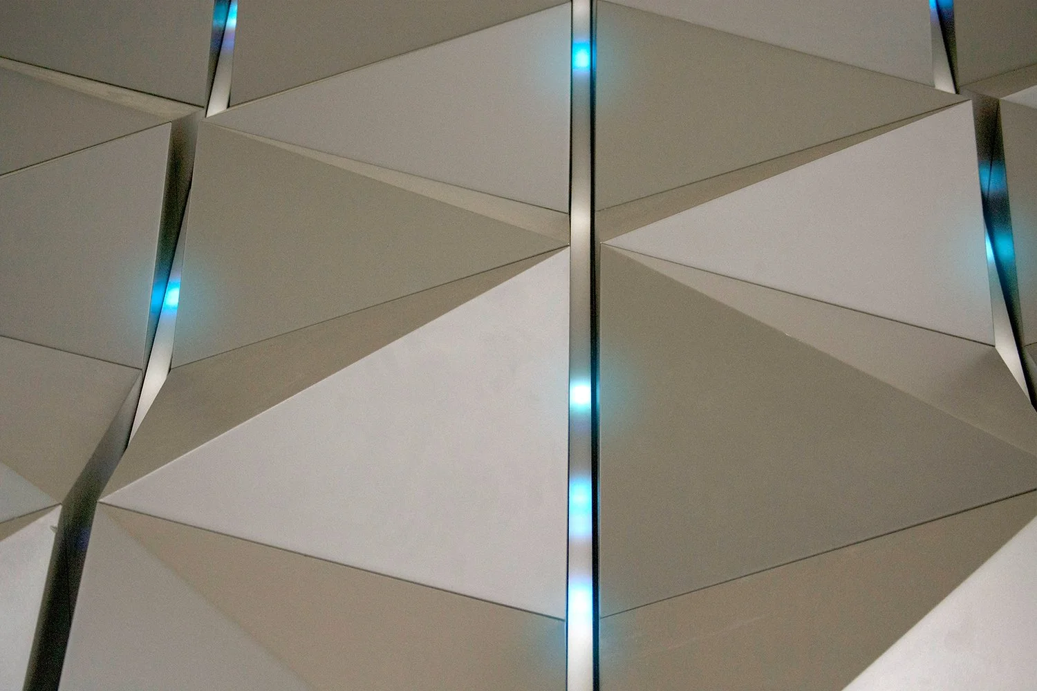 4041 Mixed Use Development | Reactive LED Wall Feature — Dillon Works