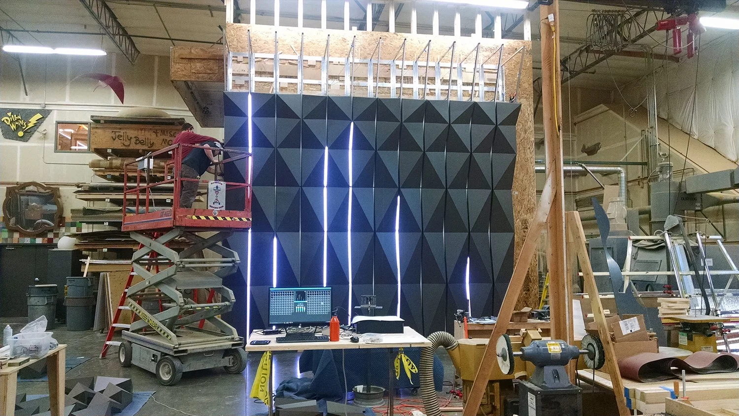 4041 Mixed Use Development | Reactive LED Wall Feature — Dillon Works