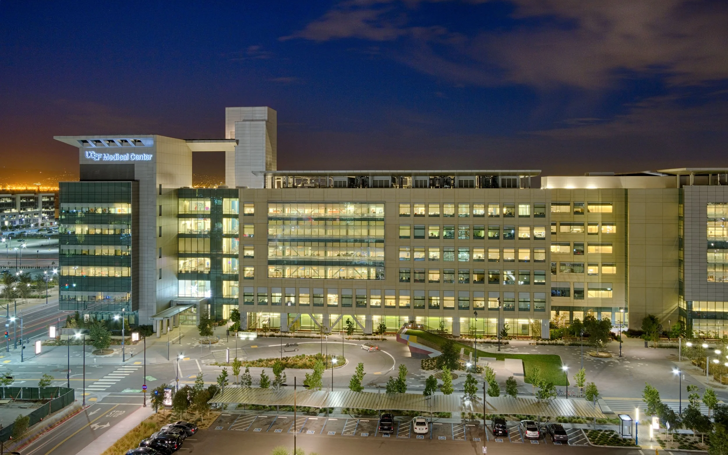 UCSF Medical Center — Banks Landl Lighting Design
