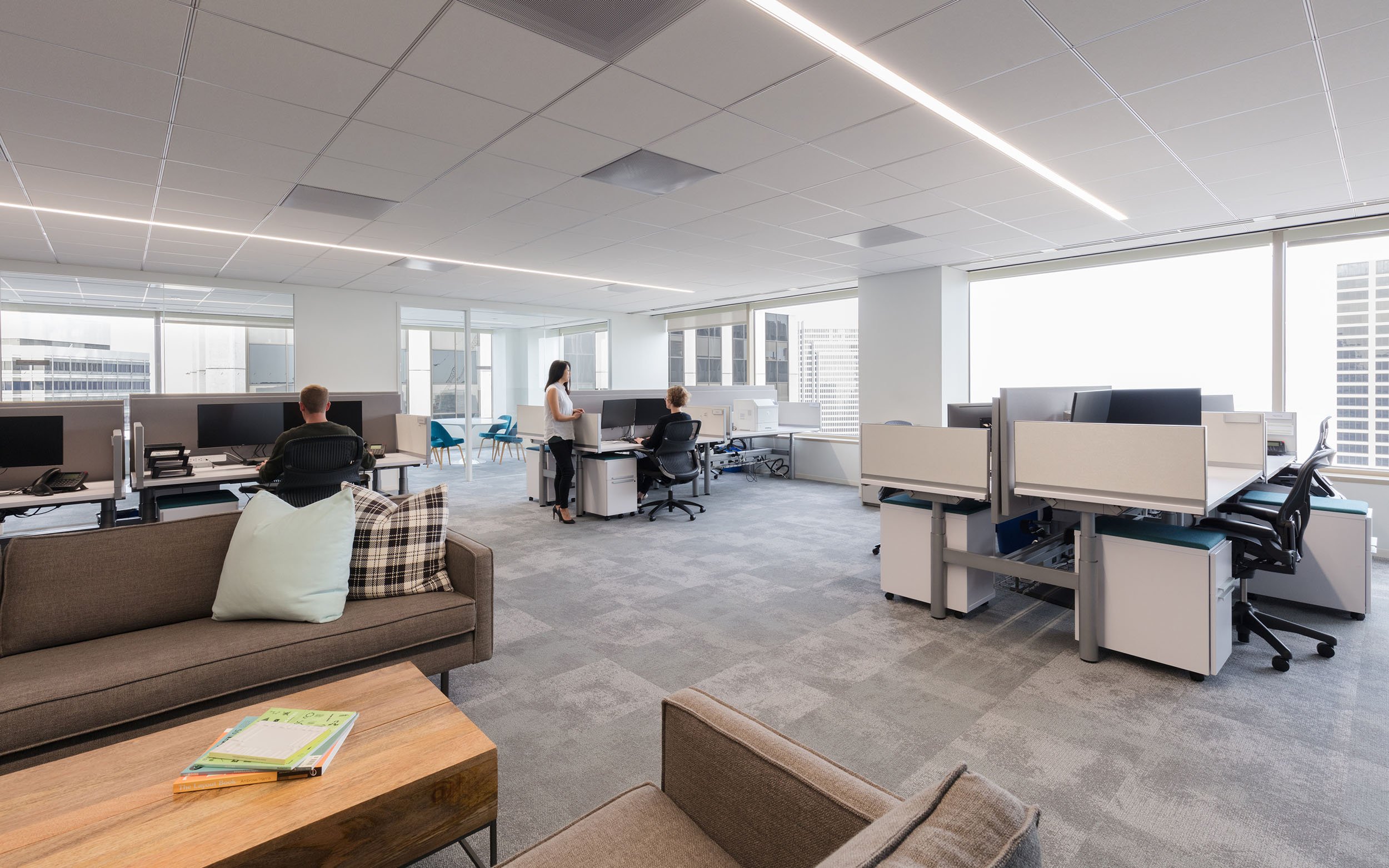 LEK Consulting — Banks Landl Lighting Design