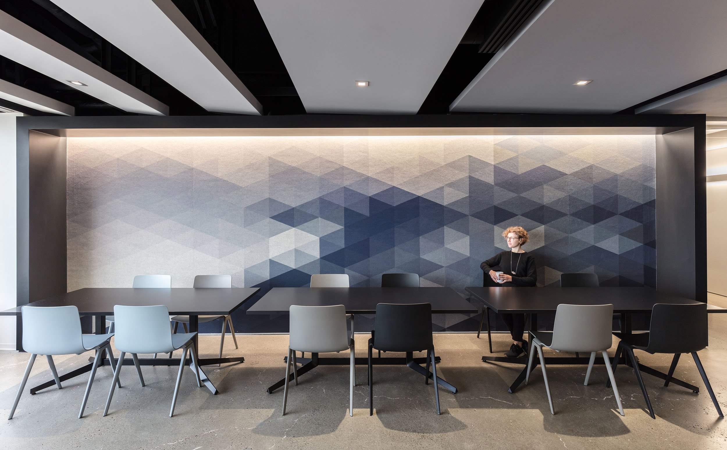 LEK Consulting — Banks Landl Lighting Design