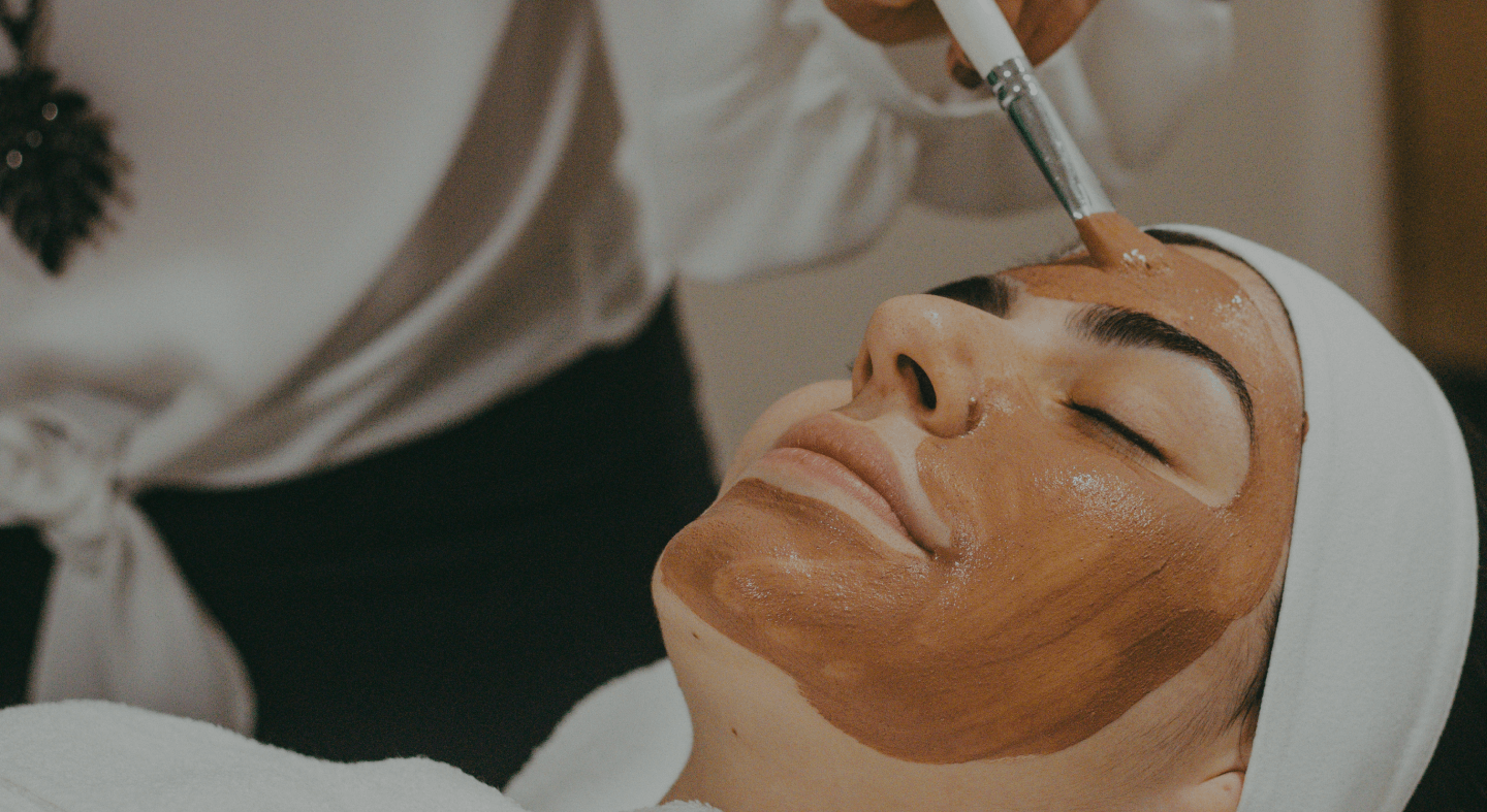 Luxe Esthetic Studio - Spa esthetician based in Dothan, AL.