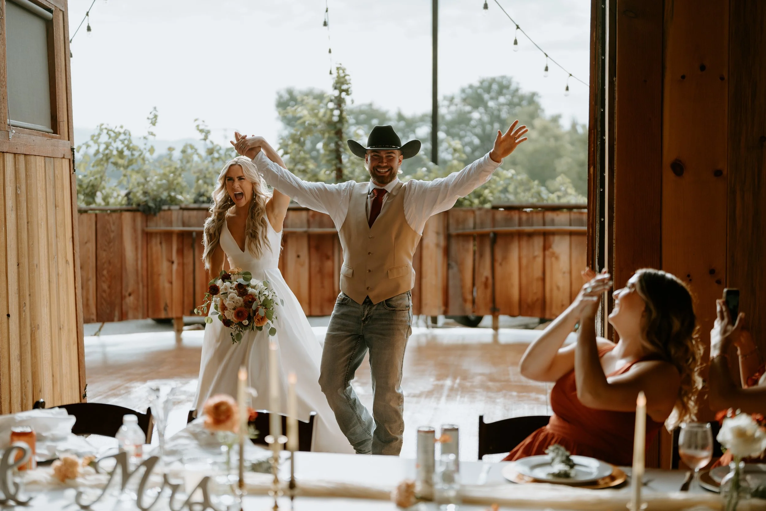 Available Dates — Sugar Pine Barn