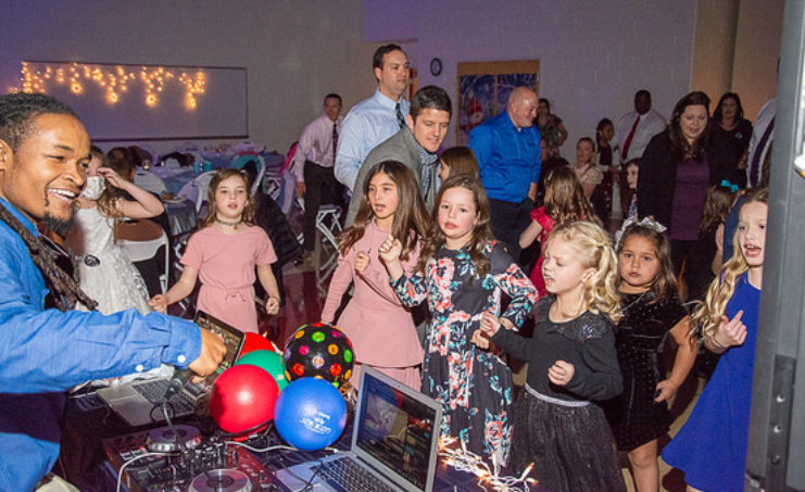 Snowflake Ball Family Dance | Cooksville MD — The Columbia Mom