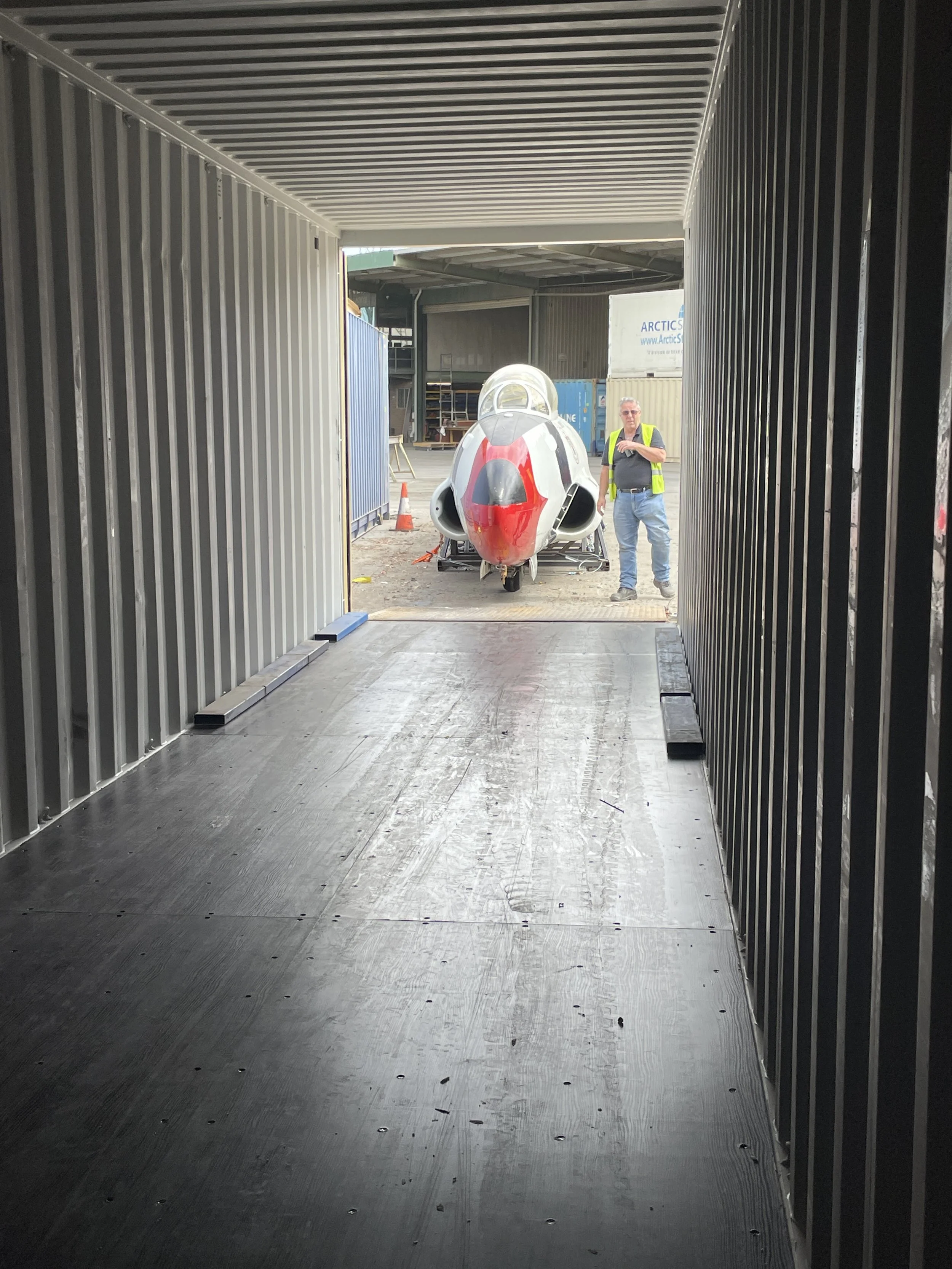 VECHICLE UNPACK — Western Container Services Sydney