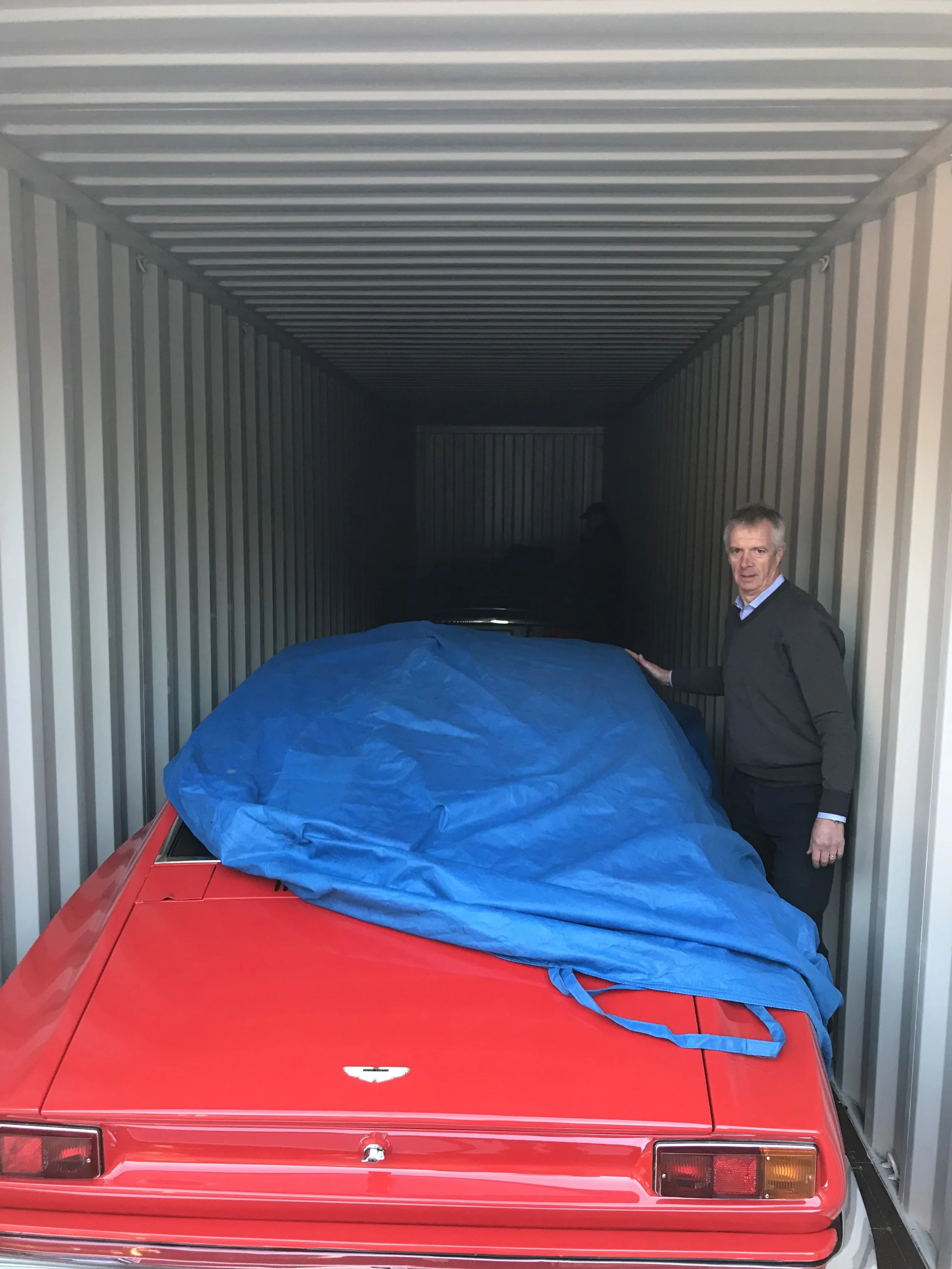 VECHICLE UNPACK — Western Container Services Sydney
