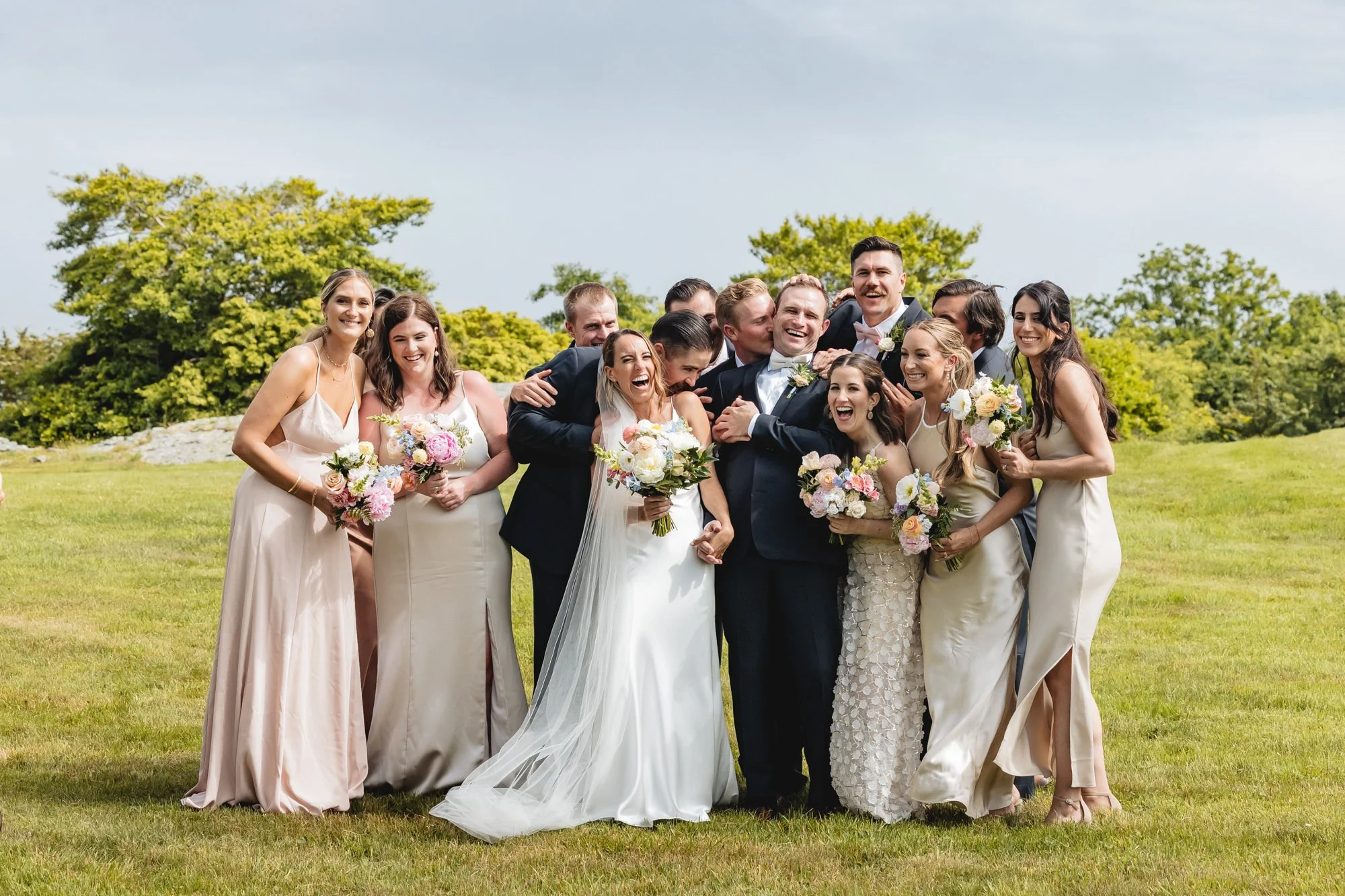 Noah & Jules I CT Wedding Photographers I Candid & Artistic