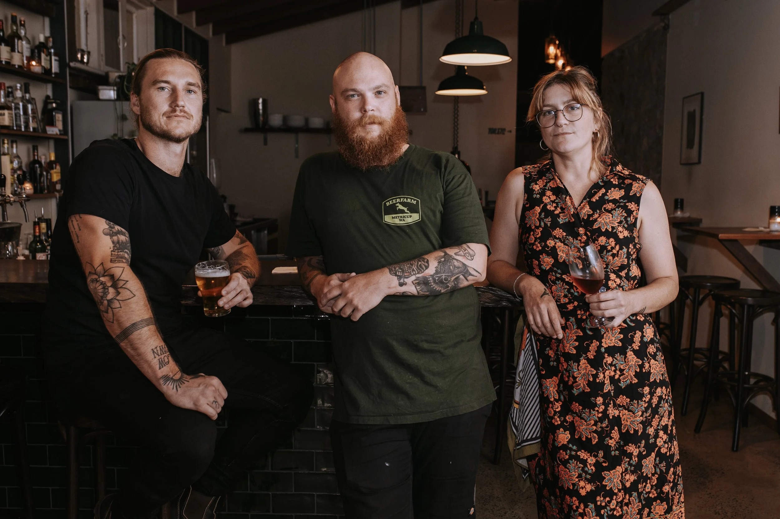 GALLERY — Pearl's Bar