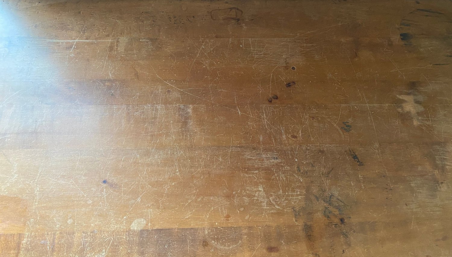 How To Refurbish Scratched Wood: Simple Recipe For Getting Rid Of ...