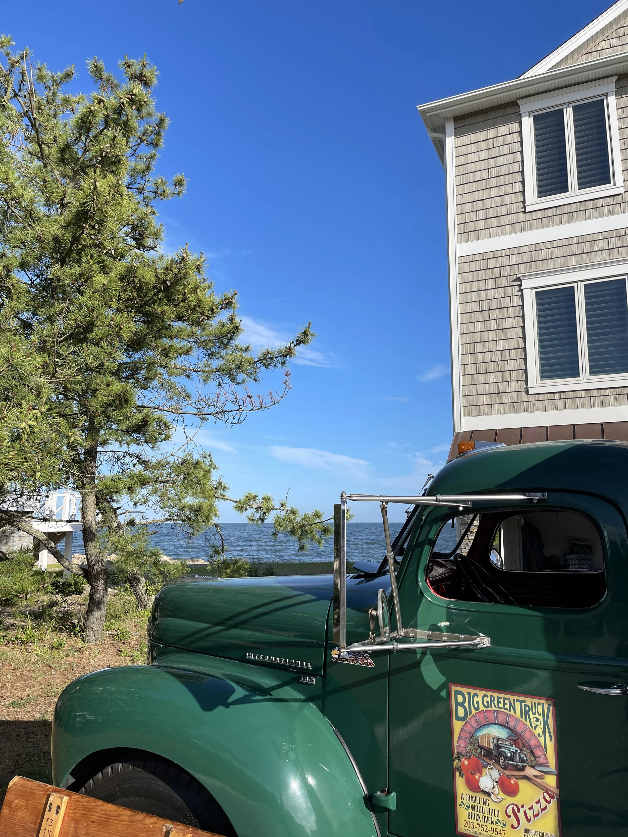 About Us — Big Green Truck Pizza