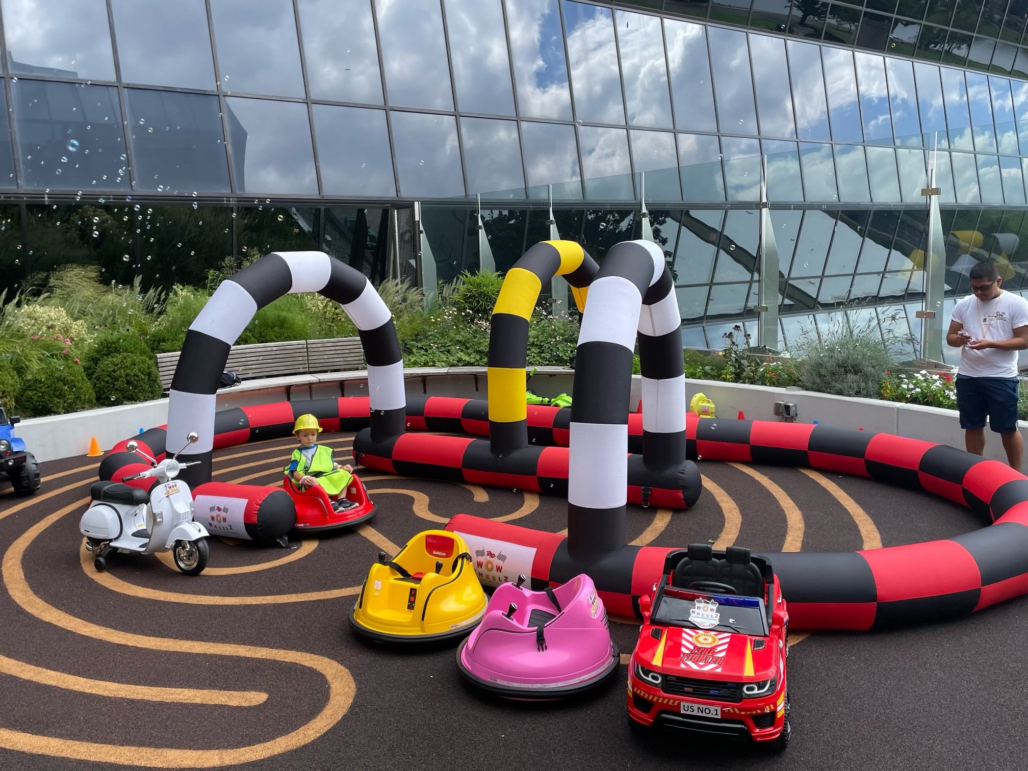 GALLERY — WOW WHEELZ