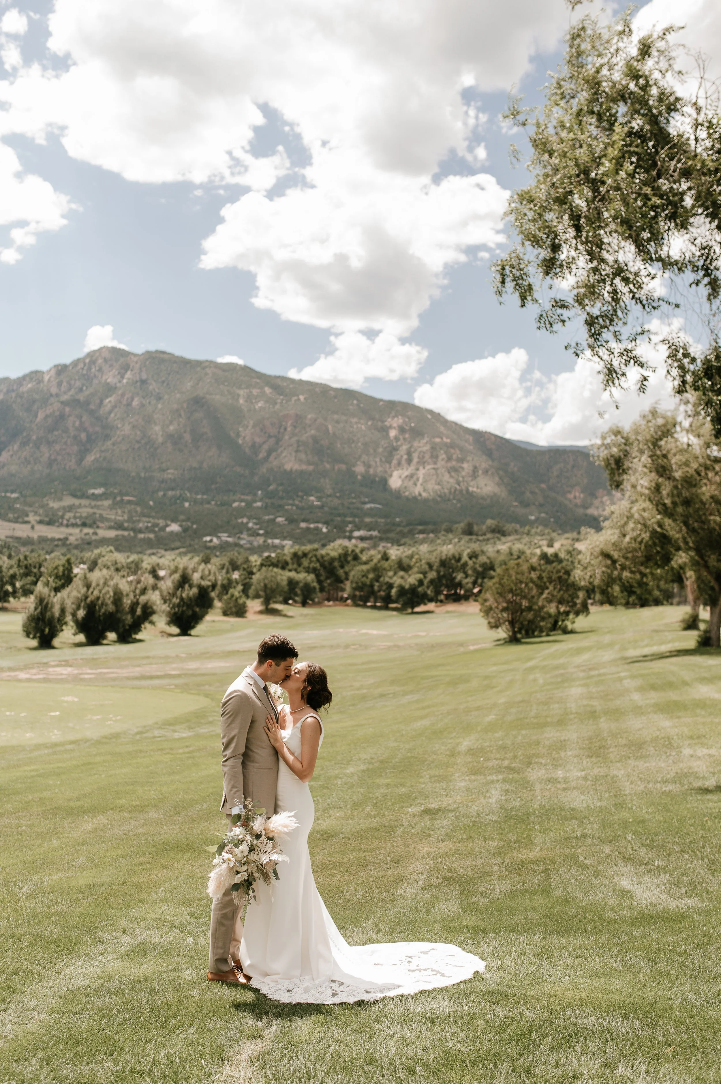 Cheyenne Mountain Resort Wedding — MKR Photos