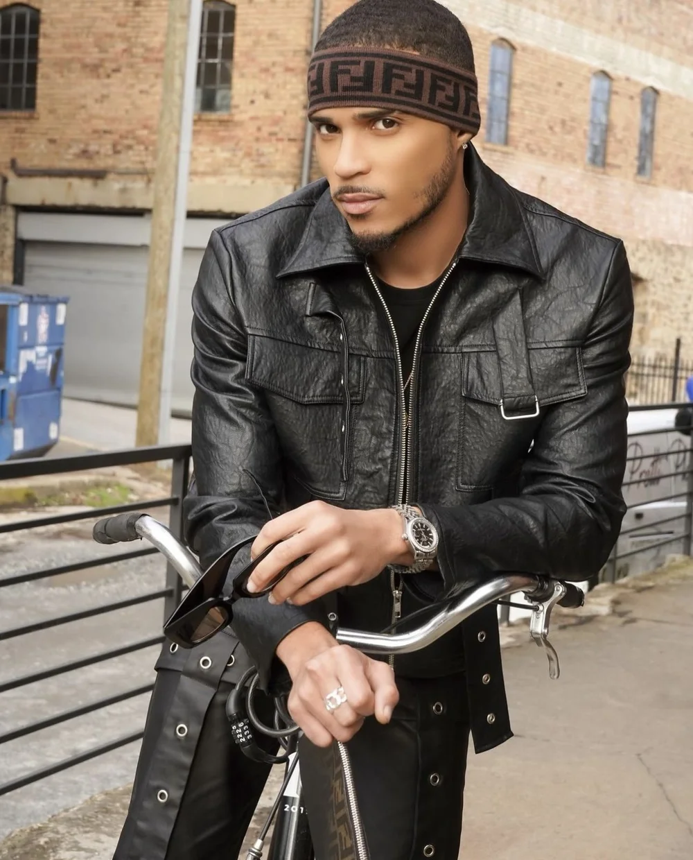 Meet Kyle Simpson, The Visionary Behind The Neighborhood Talk — Bacon ...