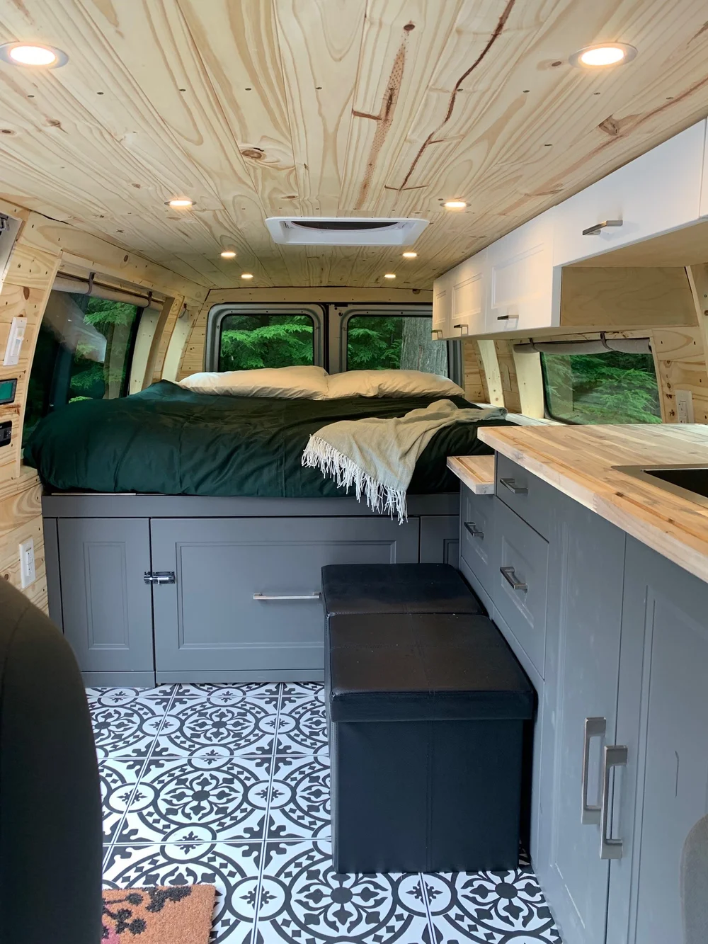 LENNY — Q Campervans