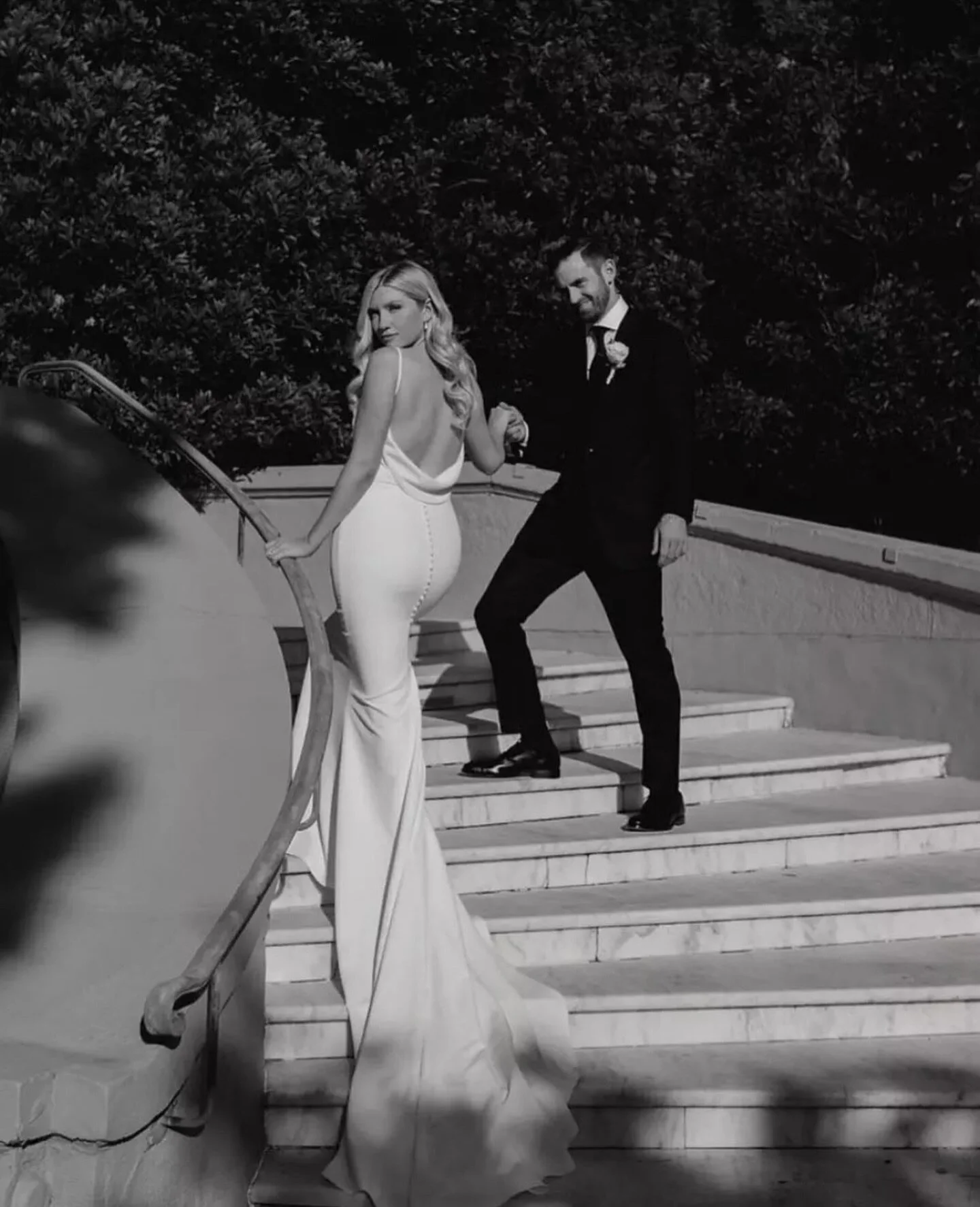 WHAT IS A TRUNK SHOW? — HALO + WREN