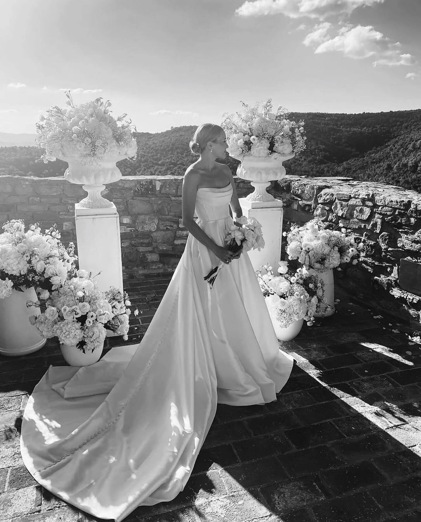 GRACE LOVES LACE — HALO + WREN