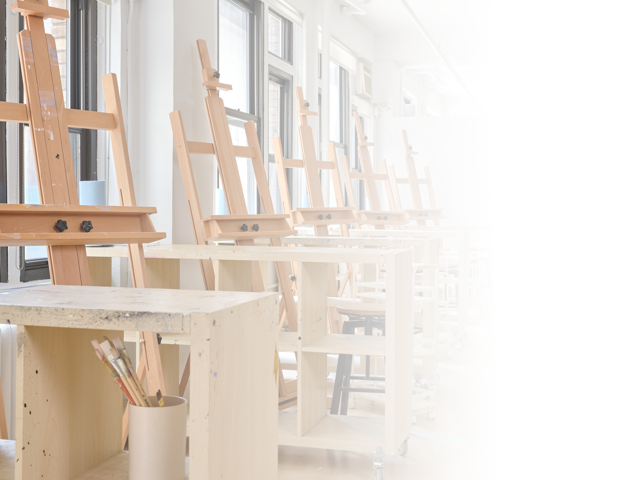 Express Your Creativity at Artishouse - Art Studio Space Rental ...