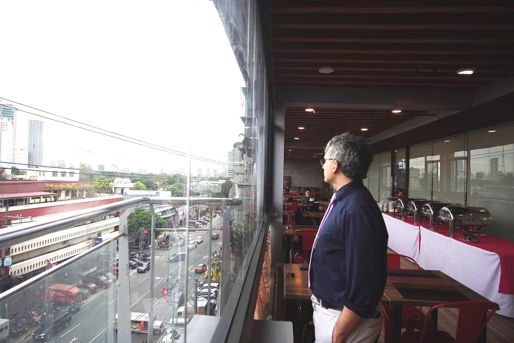 Axiaa Hotel Manila - Closer to Home