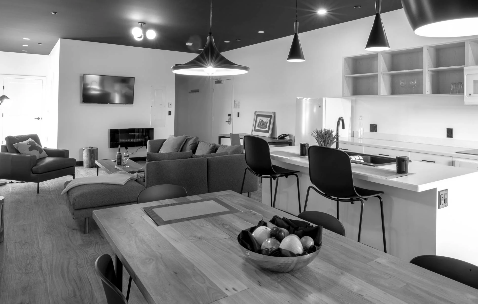 Raven Inn Whitehorse | Book Your Stay Today