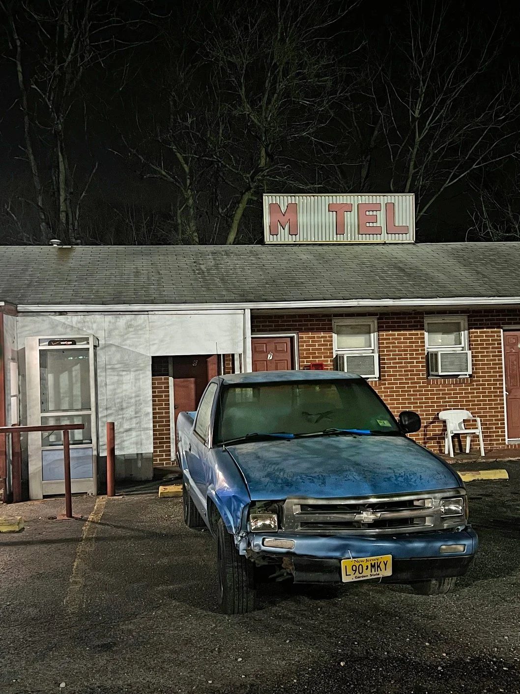 Molly’s Stardust Motel (2024) — dan bell