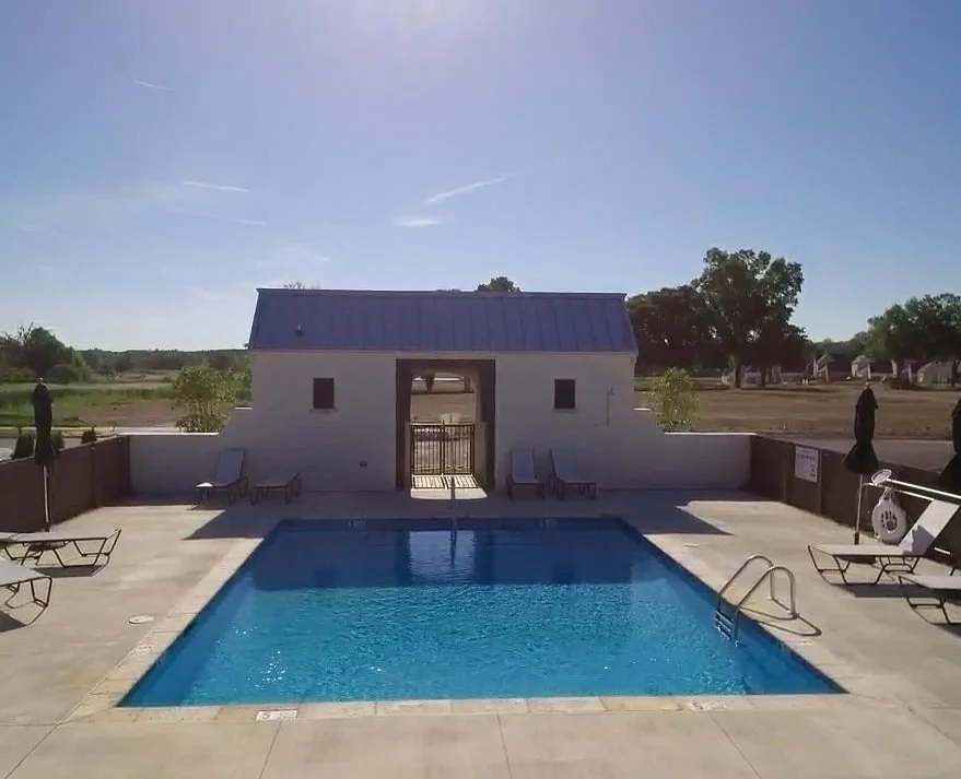 Commercial Construction Pools — English Pool, Inc.