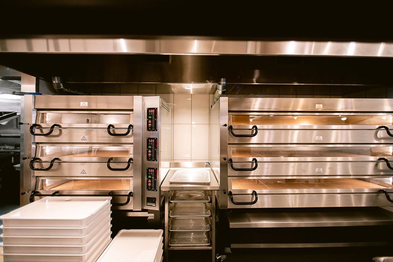 Flour + Water Pizzeria — Knowles Architect